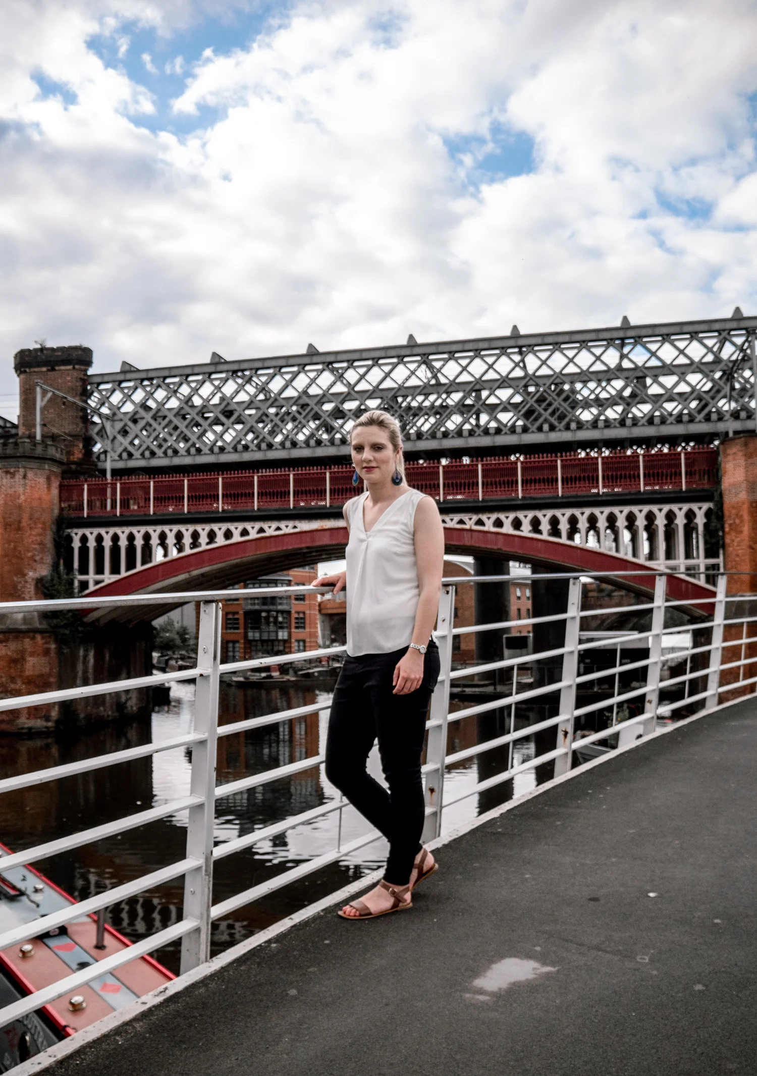 Girls Of Manchester: Louise Sayers — City Girl Network
