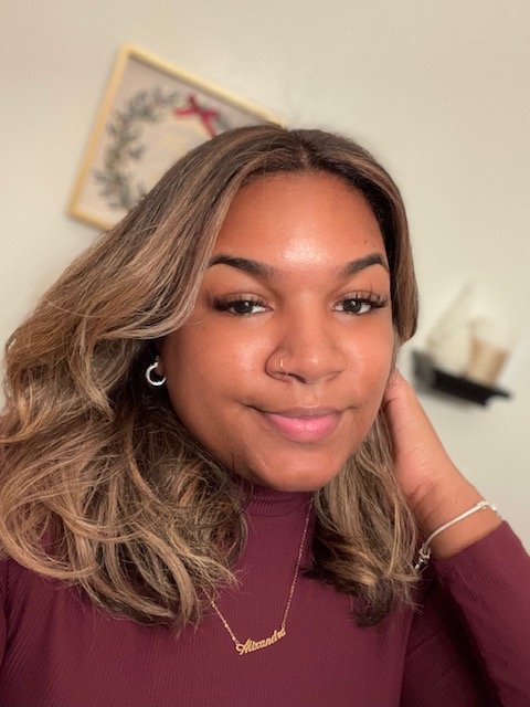 Mills 50 District — Theory Salon