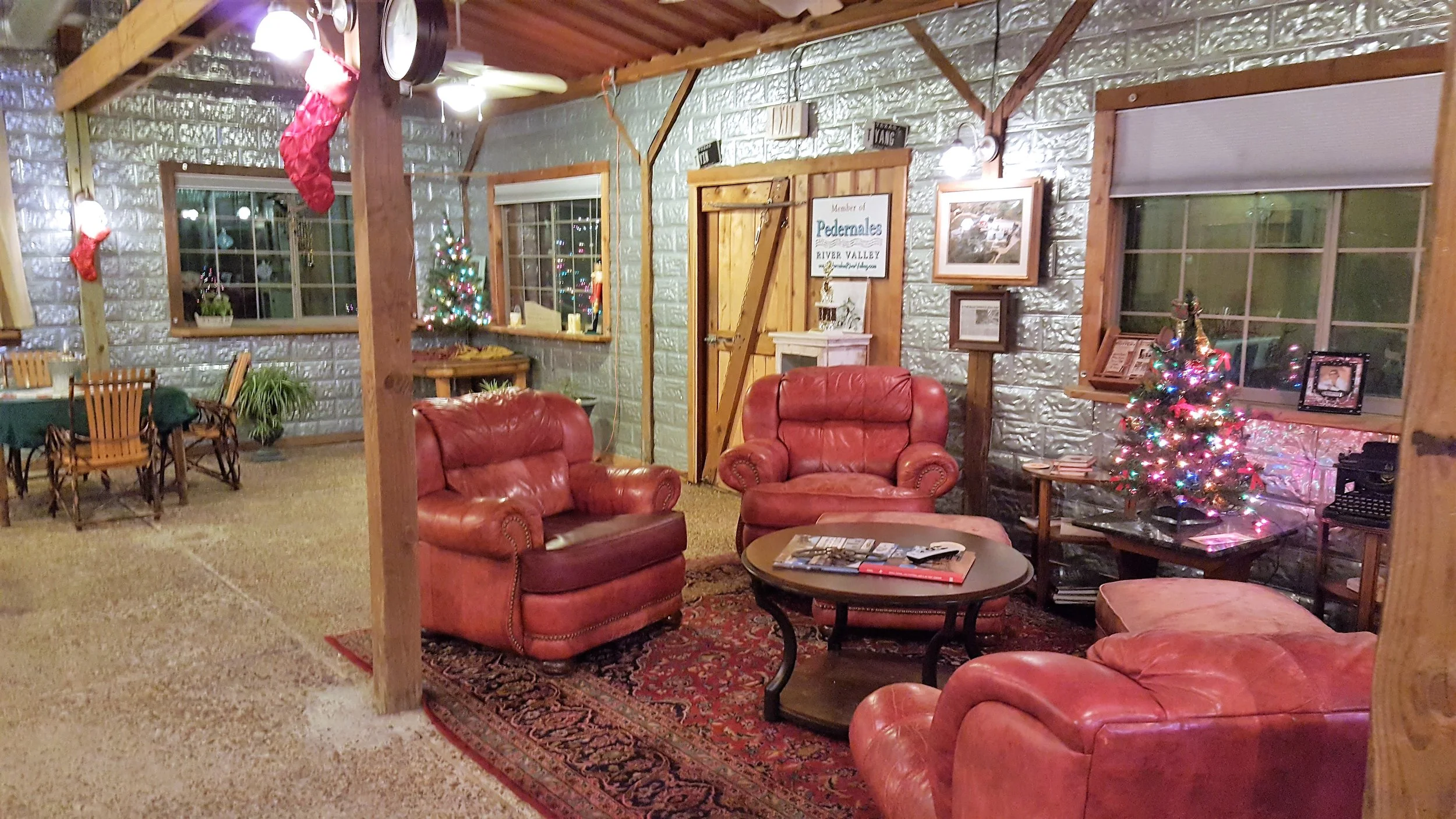 Full Moon Inn Bed and Breakfast
