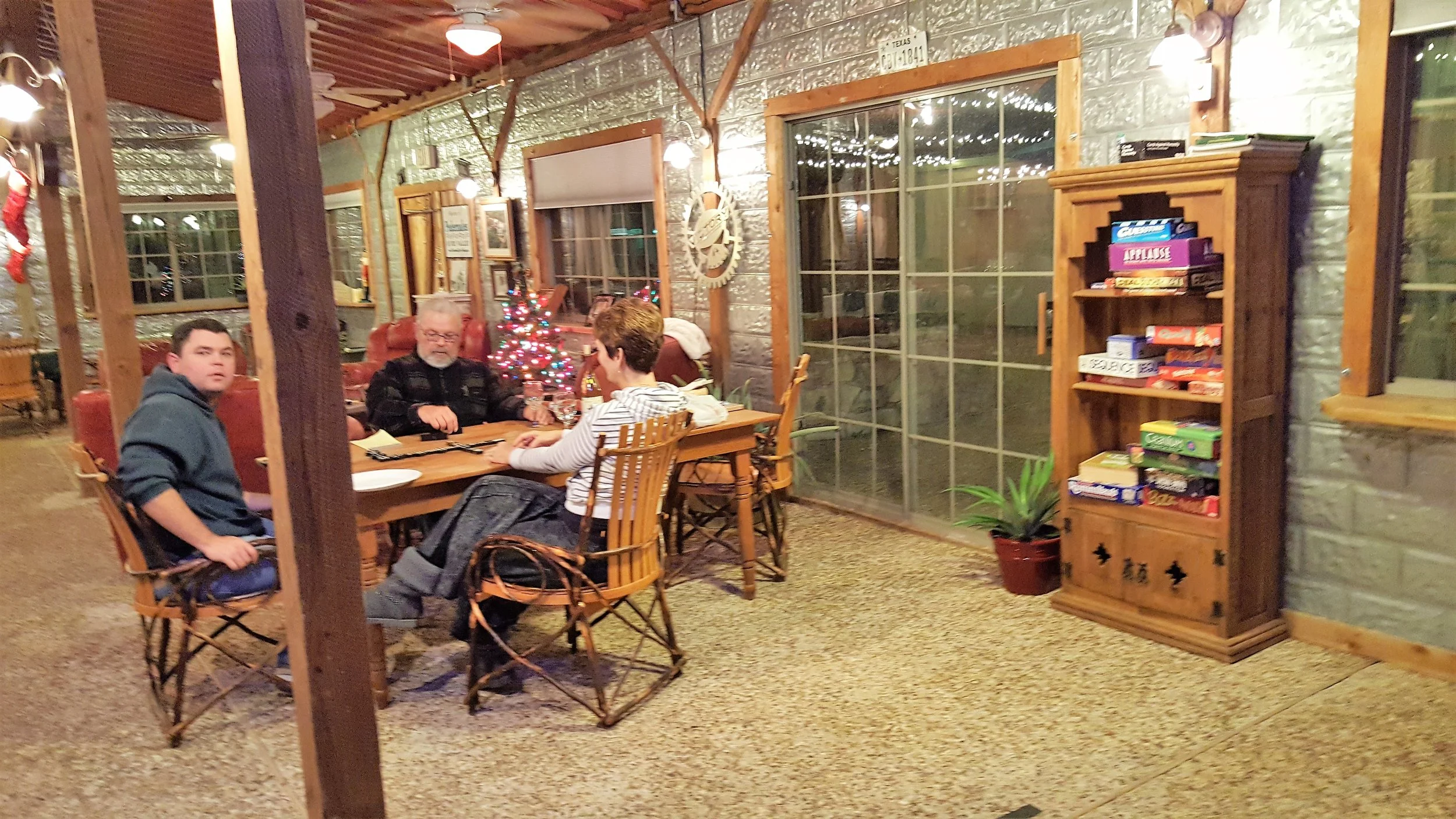 Full Moon Inn Bed and Breakfast