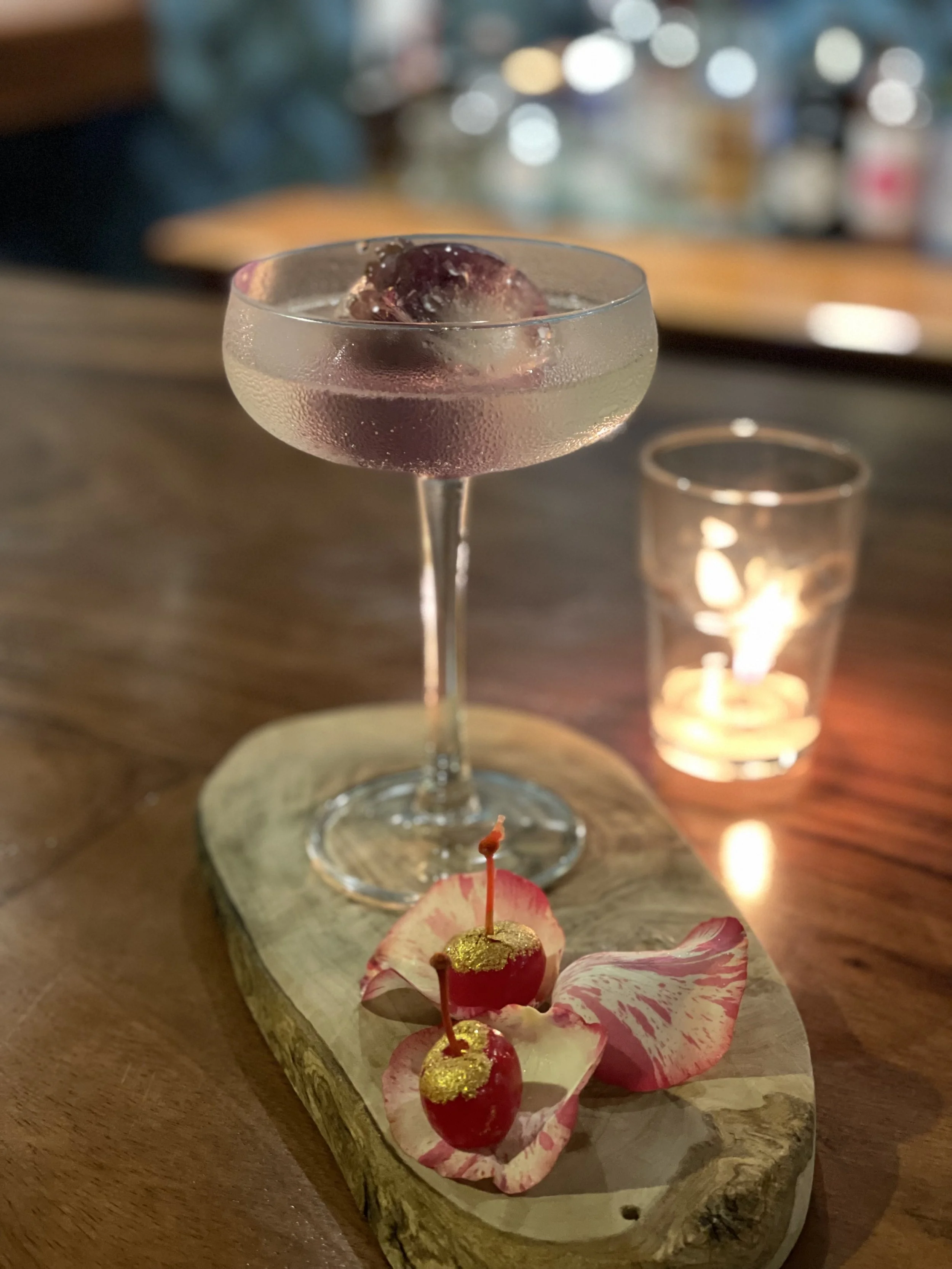 B Lounge — BONITO KITCHEN BAR