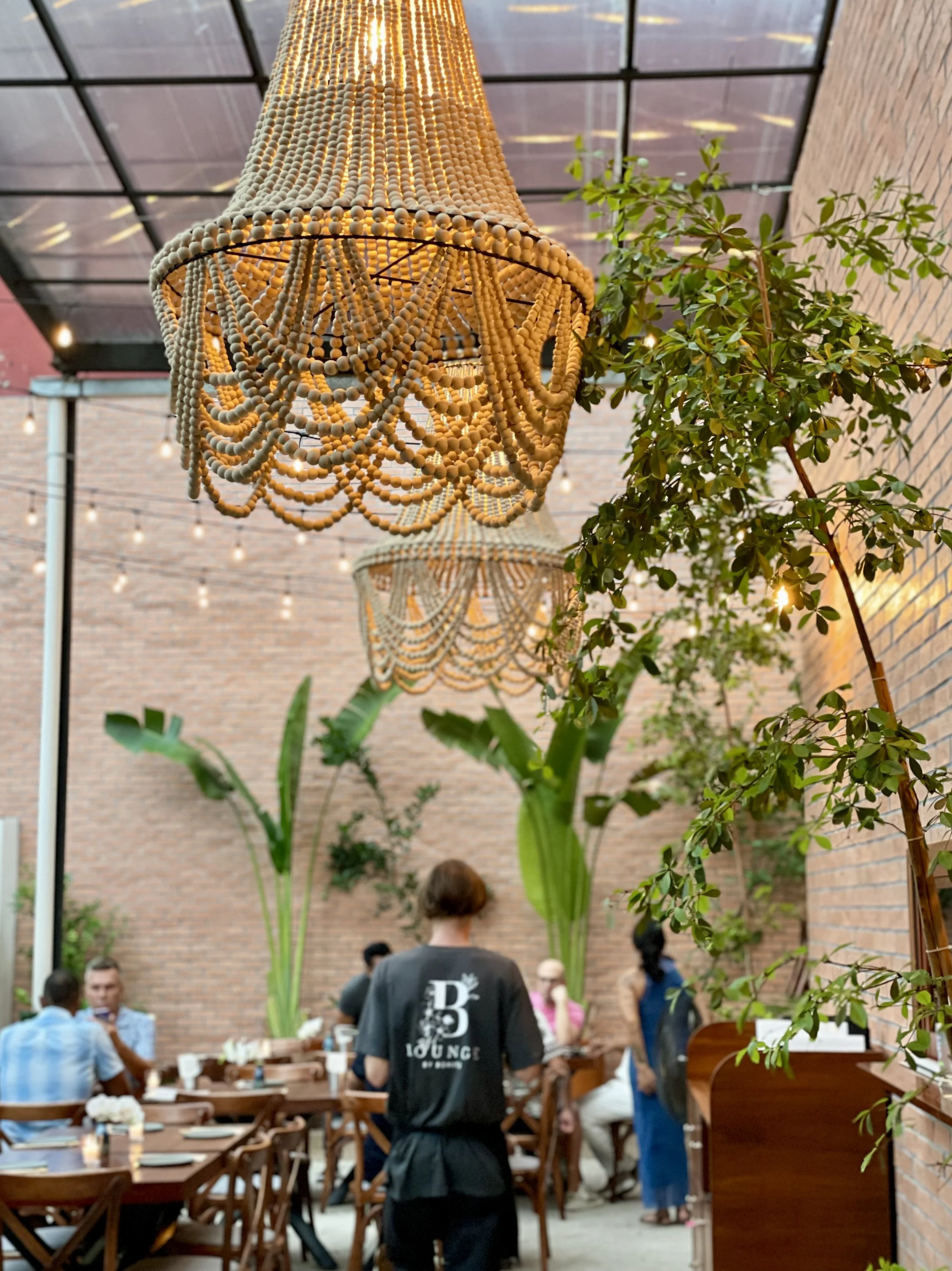 B Lounge — BONITO KITCHEN BAR