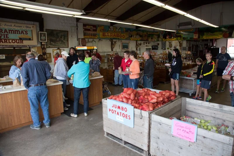 Visiting Ski-Hi Apple Orchard & Fruit Farm in Baraboo, WI