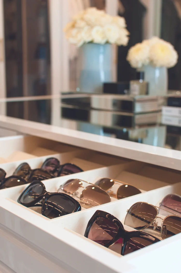 CLOSET CALCULATIONS — LA CLOSET DESIGN