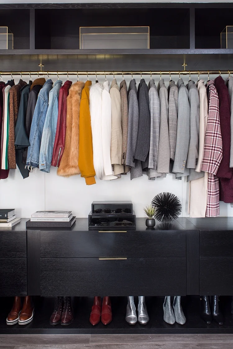 DESIGNER DIGS — LA CLOSET DESIGN