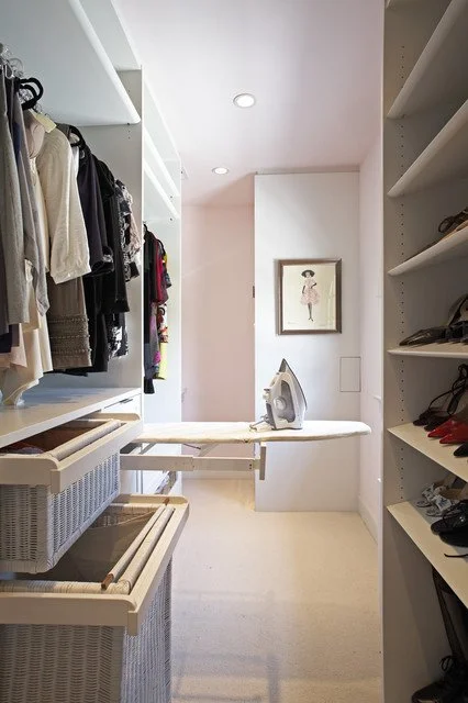 BUILDING A PERFECT BUREAU — LA CLOSET DESIGN
