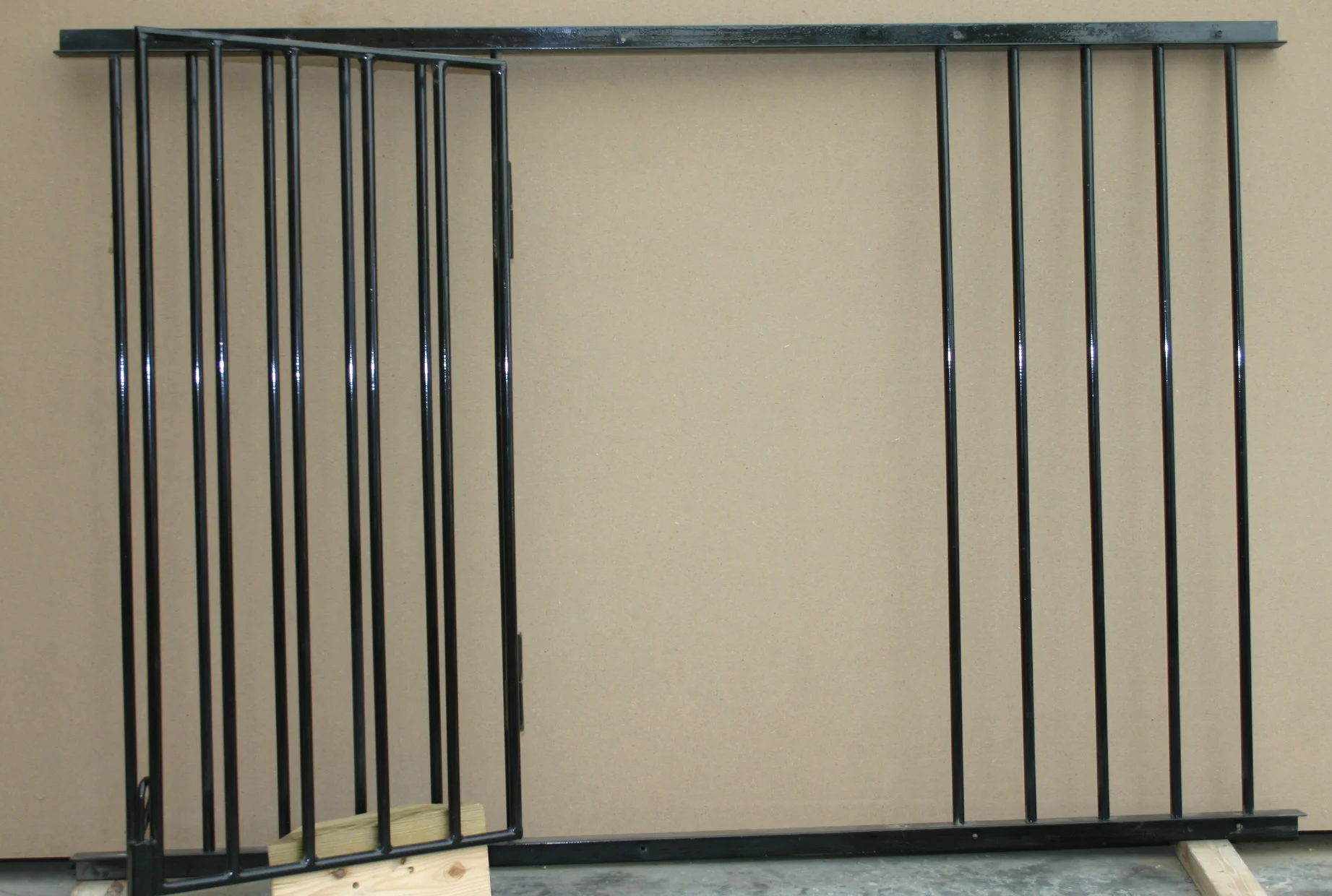 Stall Front - Feed Door — Barn Depot