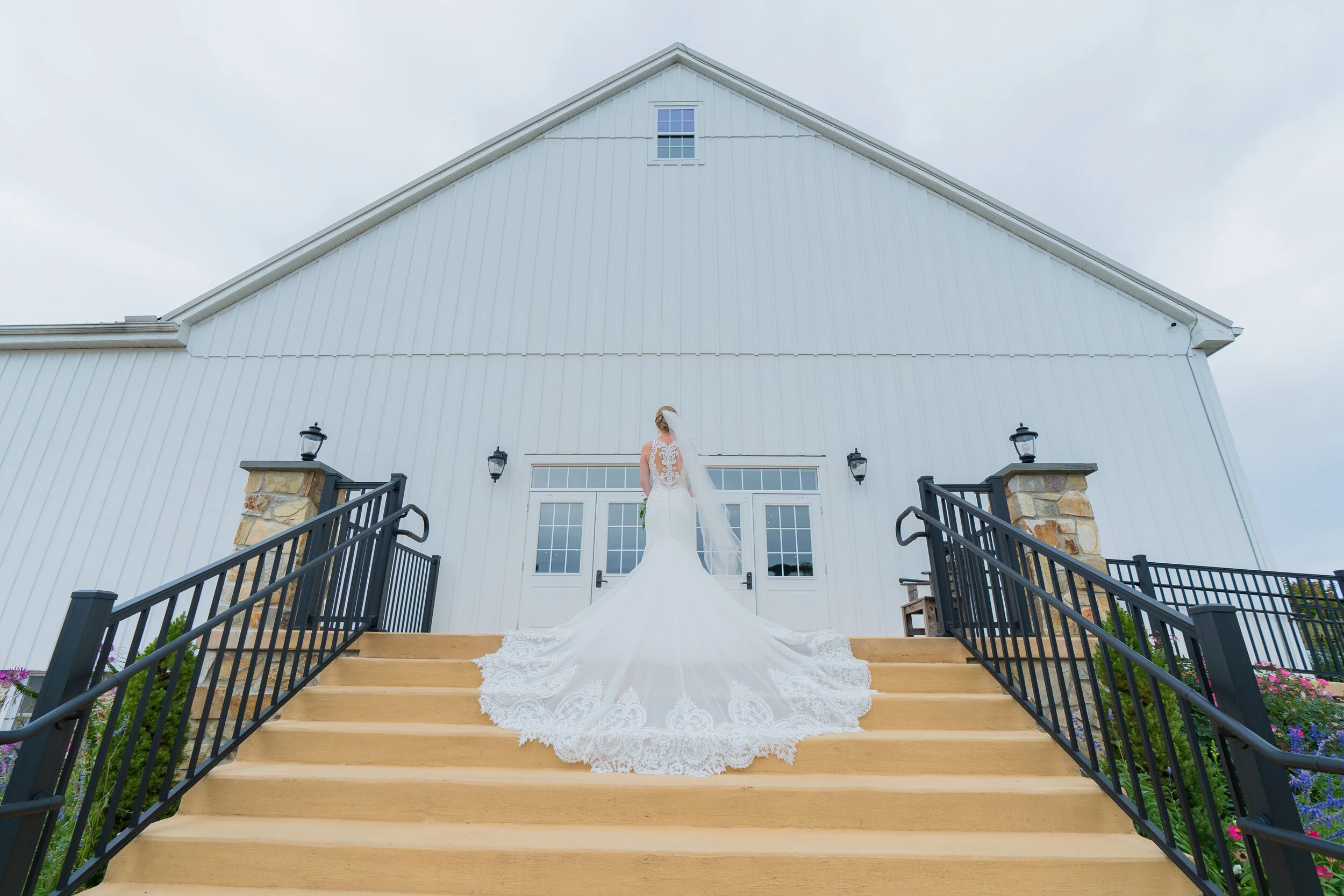 Venue — The Barn at Stoneybrooke