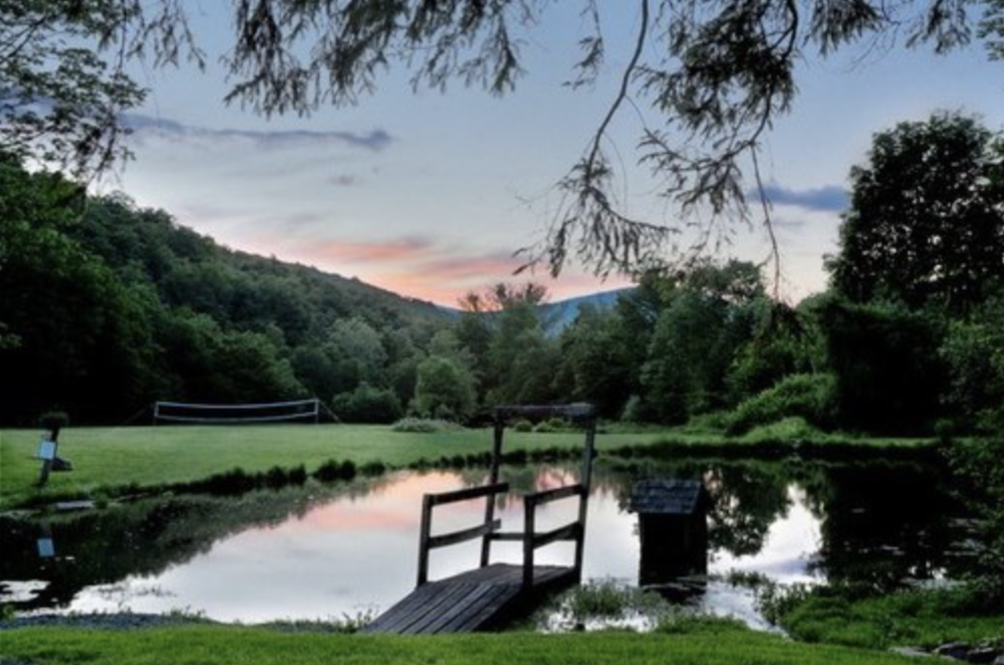 Full Moon Resort Camp
