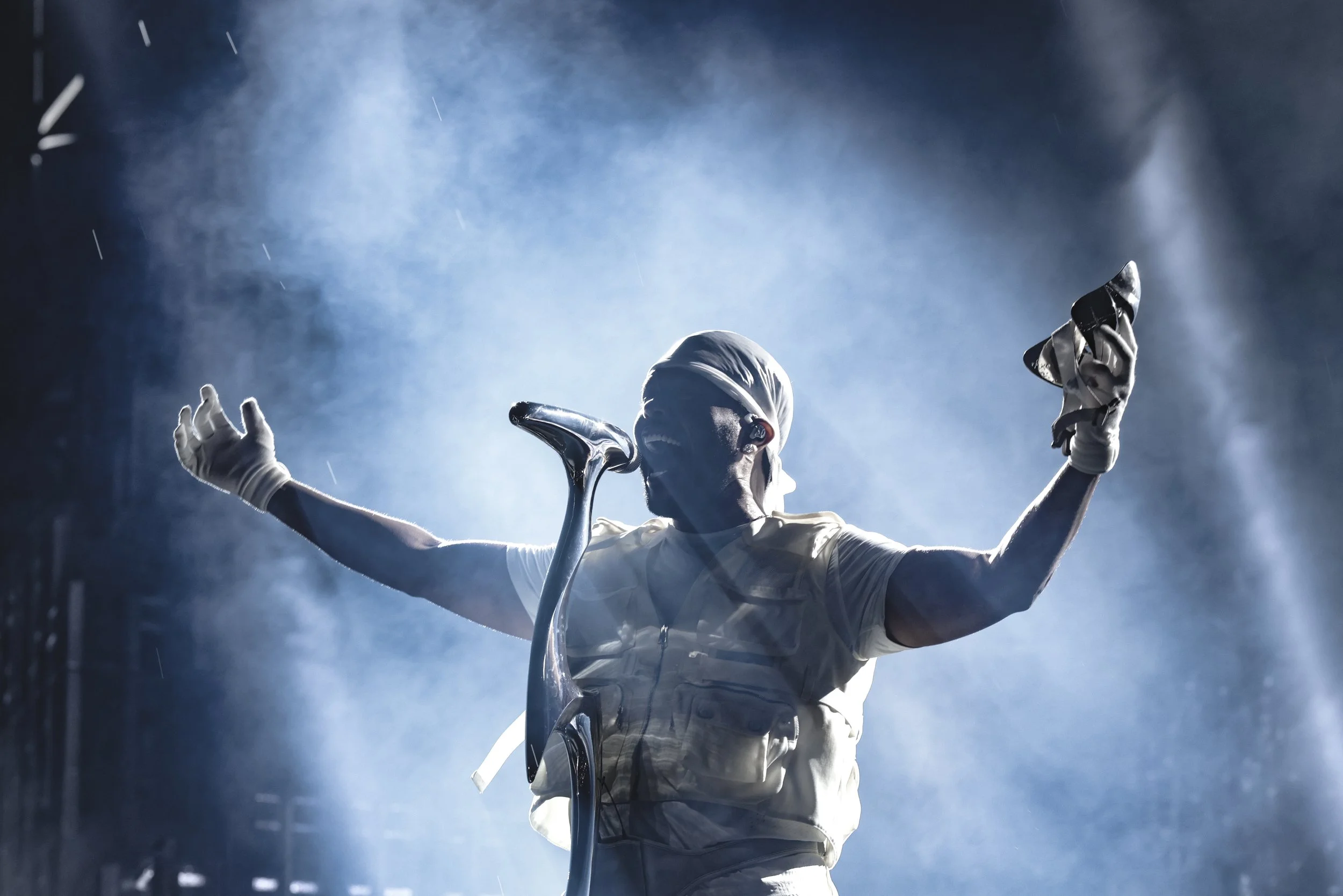 THE WEEKND BRINGS RECORD-BREAKING AFTER HOURS TIL DAWN GLOBAL STADIUM ...