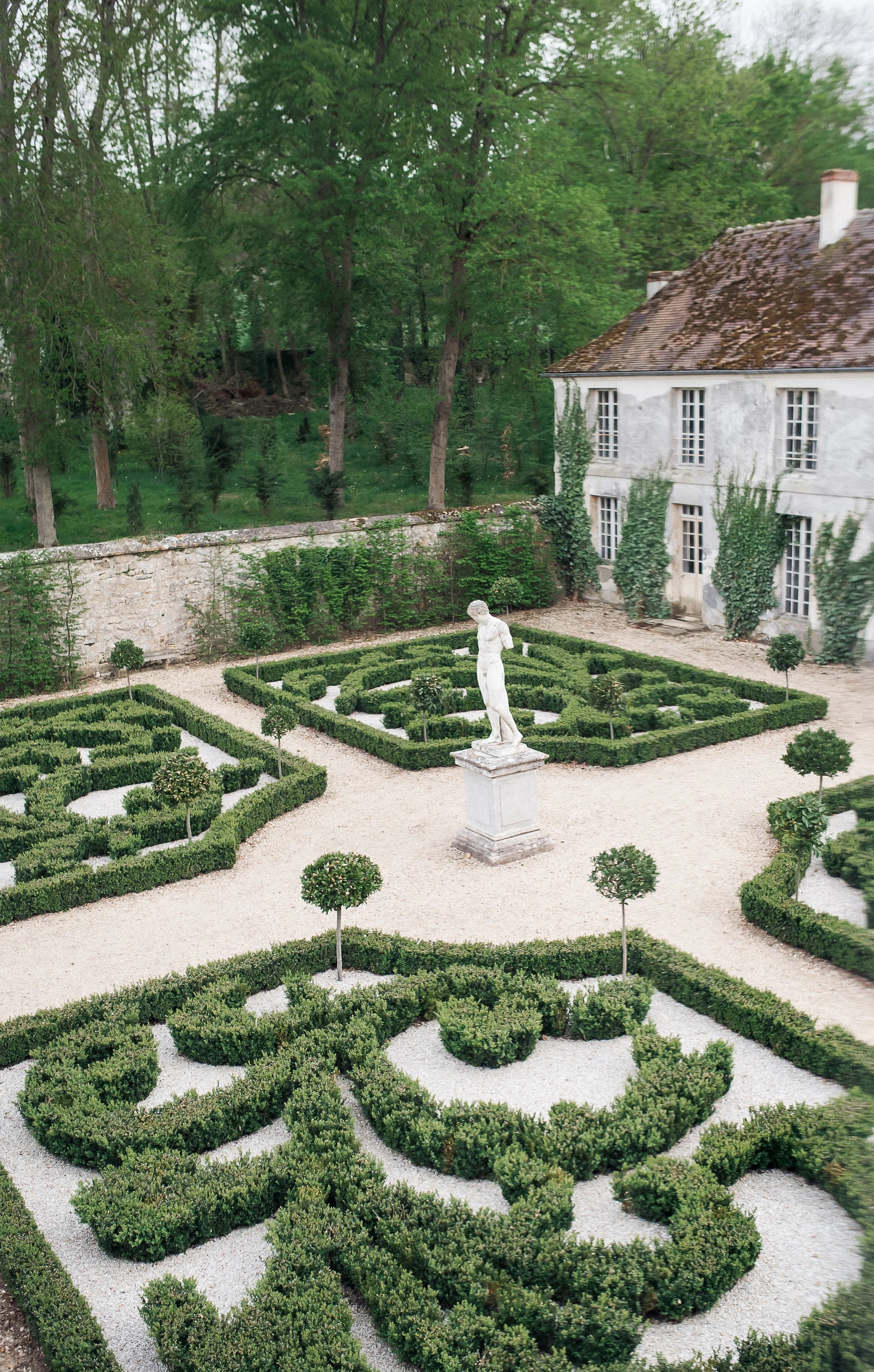 7 Luxury Chateau Wedding Venues Outside Paris, France — Makeup Artist ...