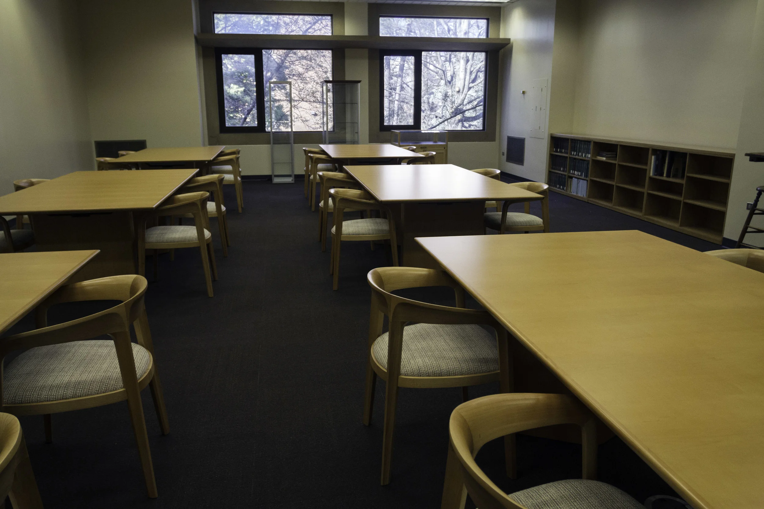 Office Tables - OfficeWorks LLC