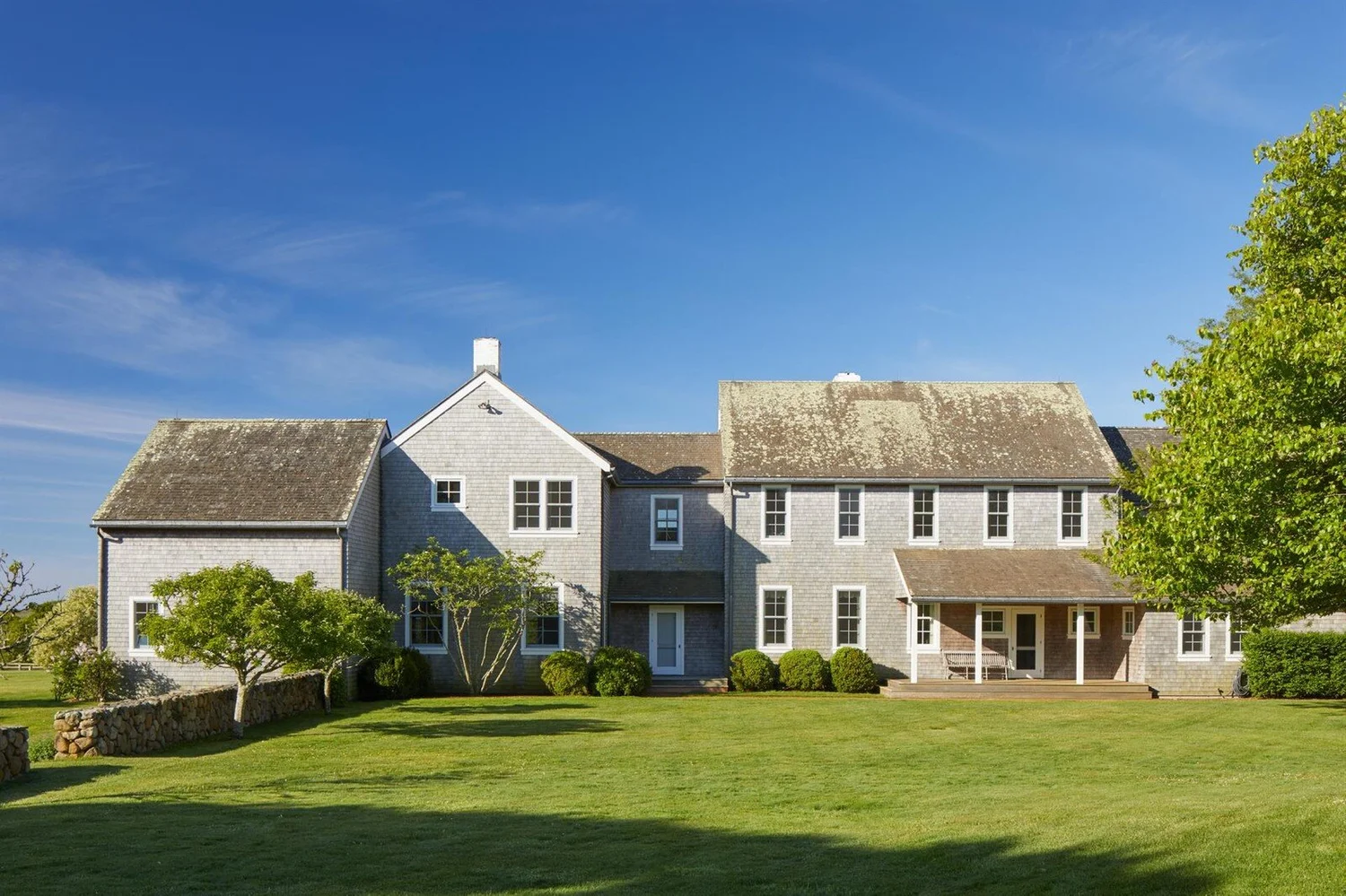A 340-Acre Piece of American History - Jackie Kennedy’s Red Gate Farm ...