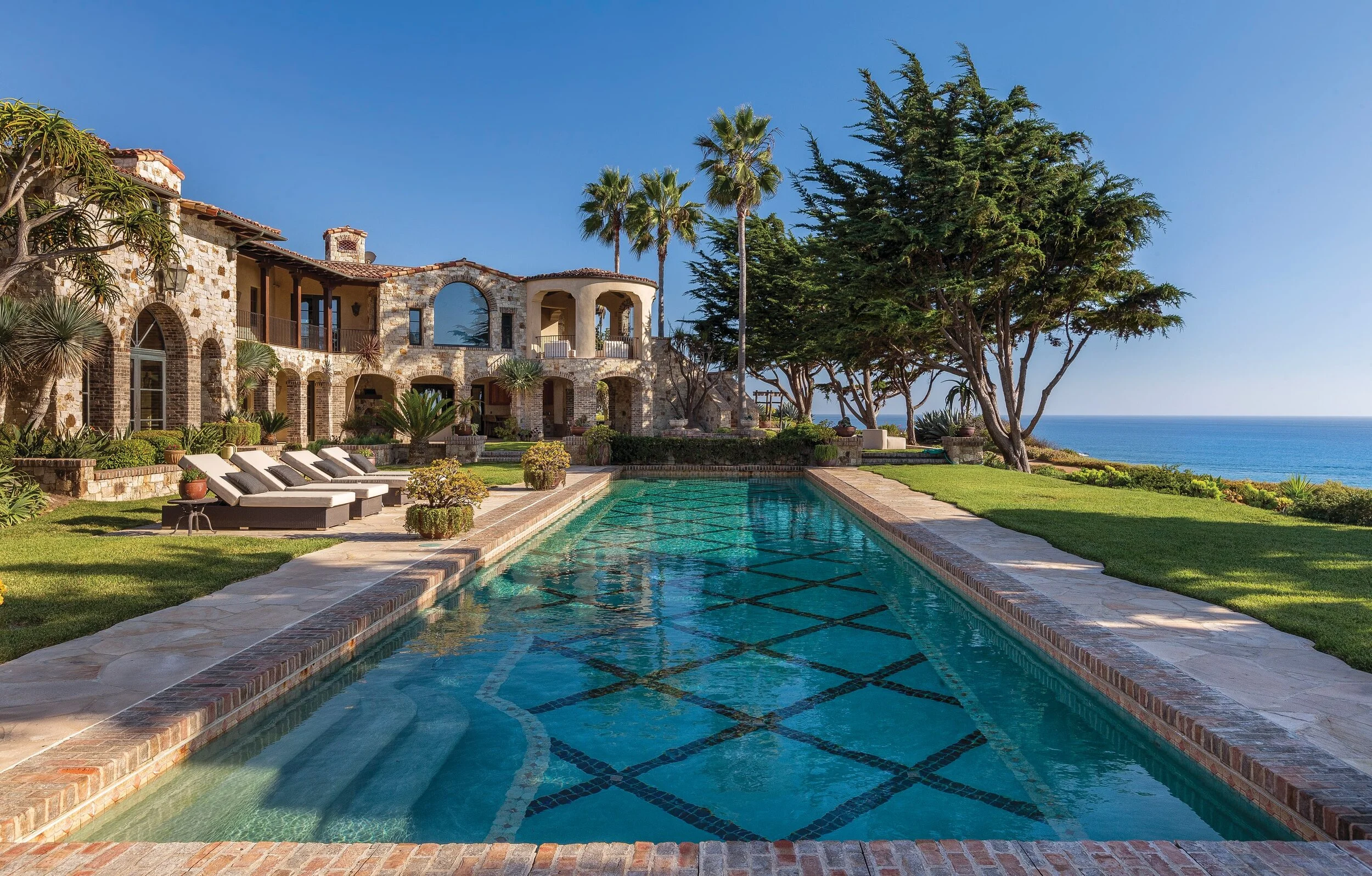 Palacio Oceano, an Oceanfront So-Cal Estate — Francis York