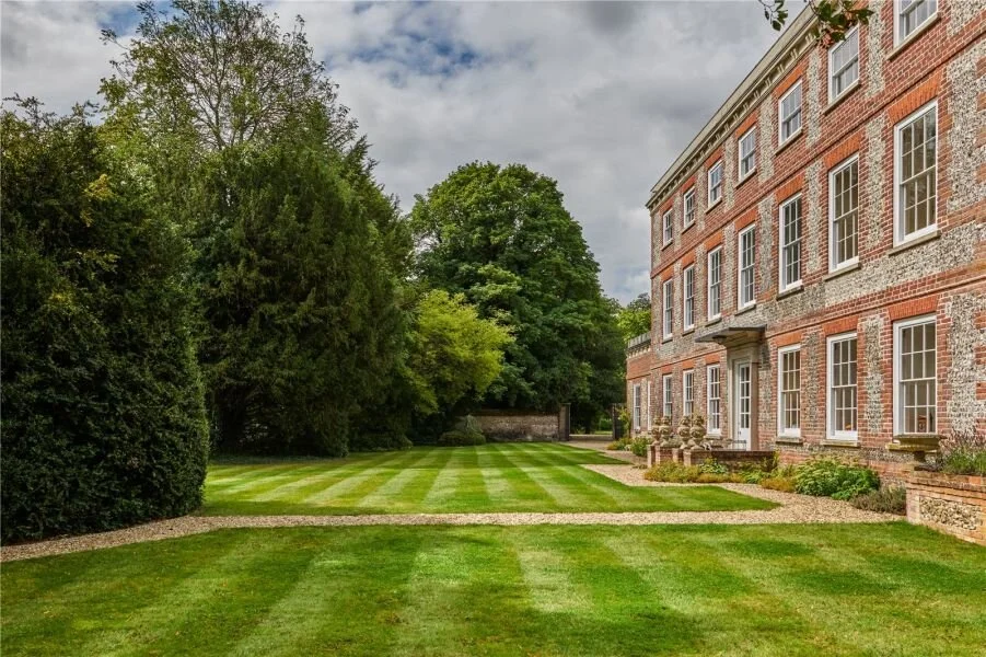 Cholderton House — Francis York