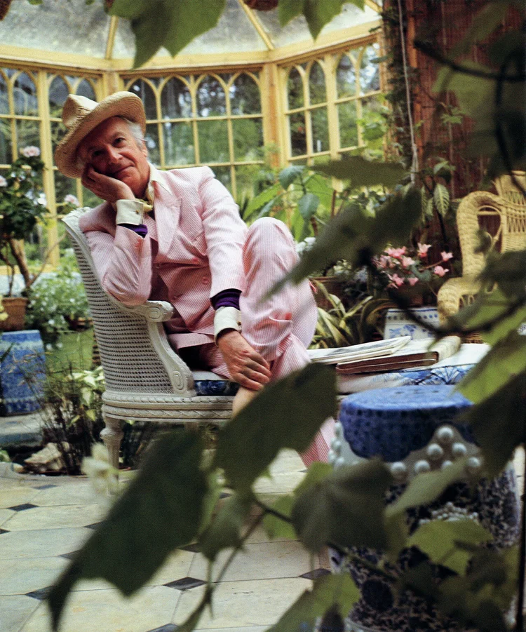Reddish House, Cecil Beaton’s ‘Dream Home’ is On the Market for £4M ...