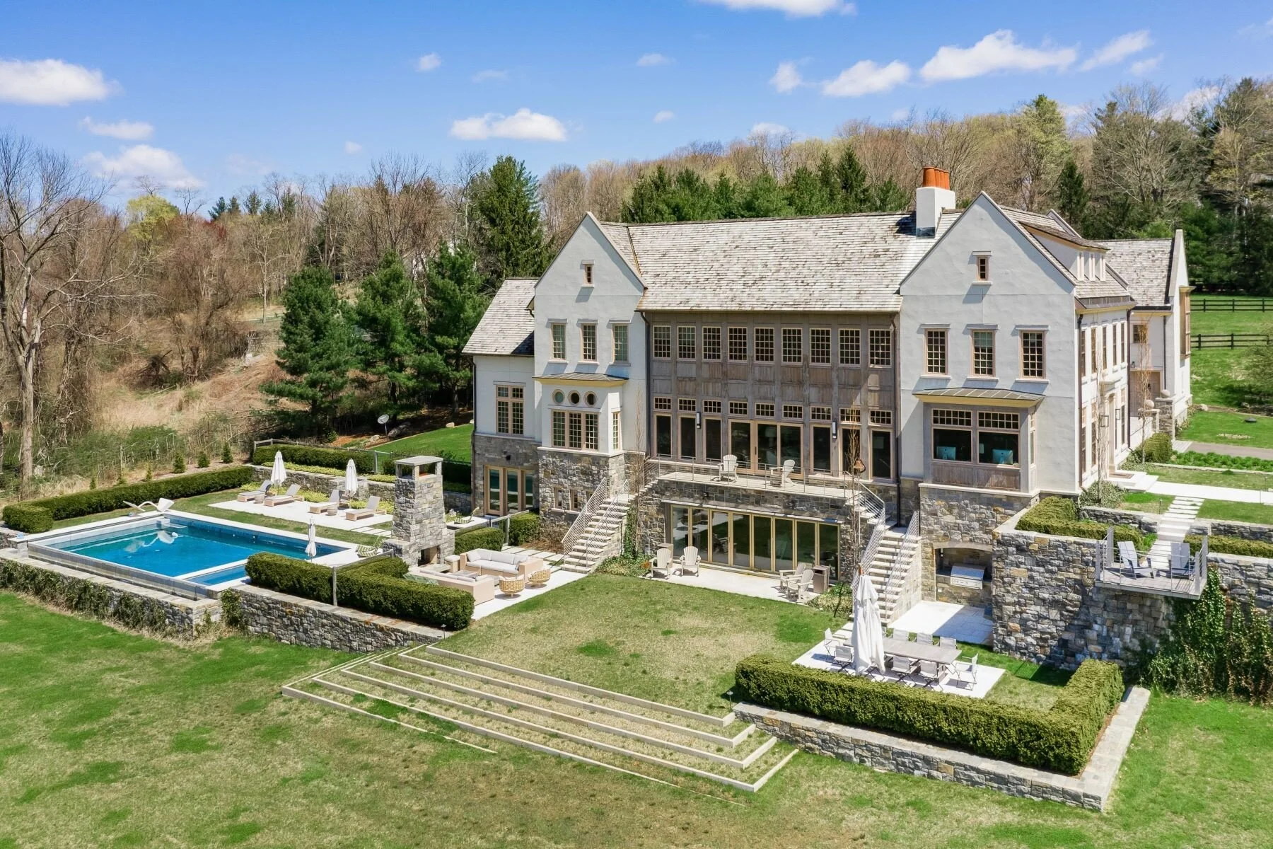 Luxury Farm Estate in Rural Redding, CT — Francis York