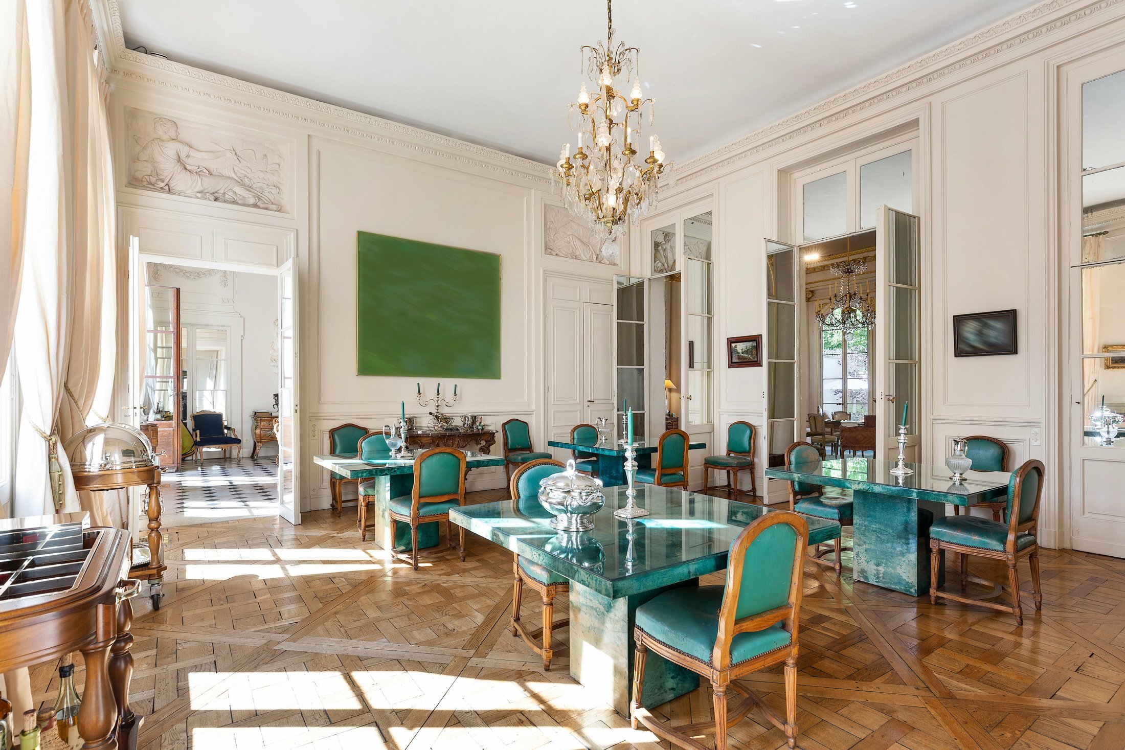 Private Mansion in the Heart of Paris — Francis York