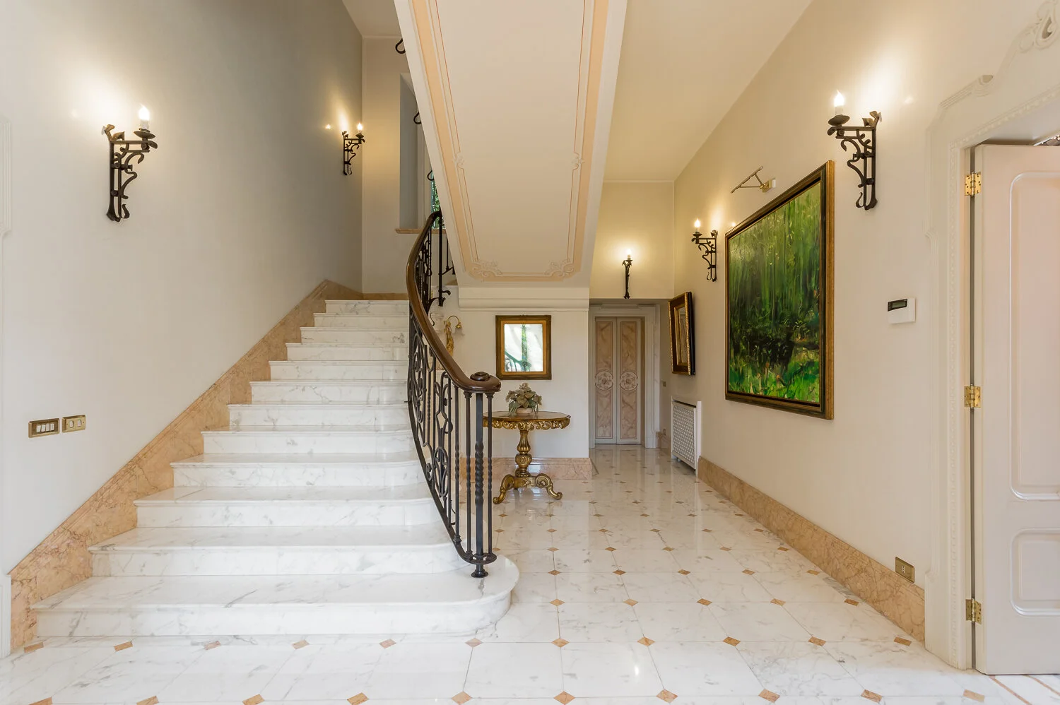 1920s Villa Overlooking Lake Como — Francis York