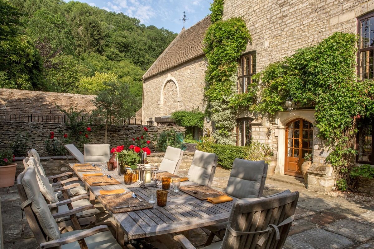 Corn Mill Farm in the Cotswolds Countryside — Francis York