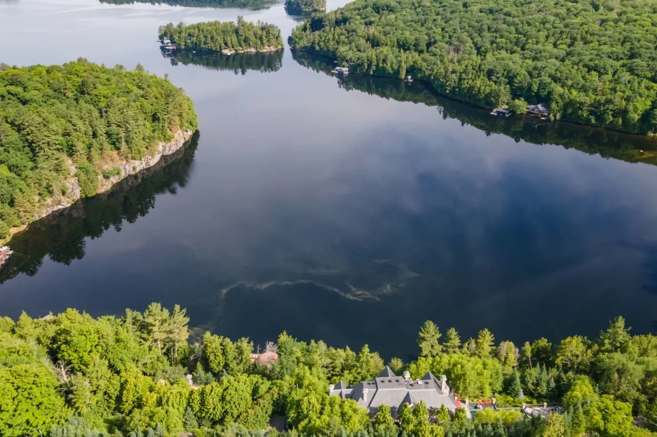 Chateau Du Lac: Luxury Muskoka Living on Lake Rousseau, Canada ...