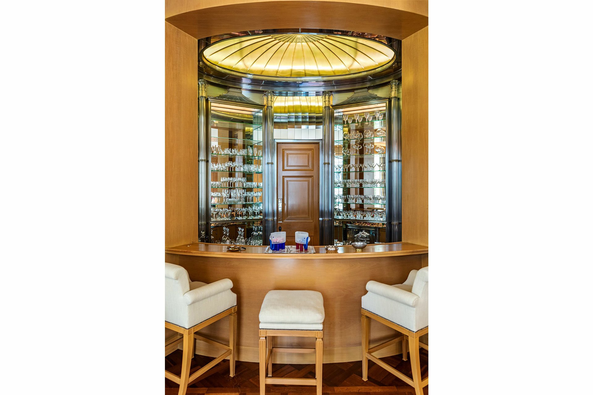 Casa Encantada: Los Angeles Trophy Estate in Bel Air — Francis York