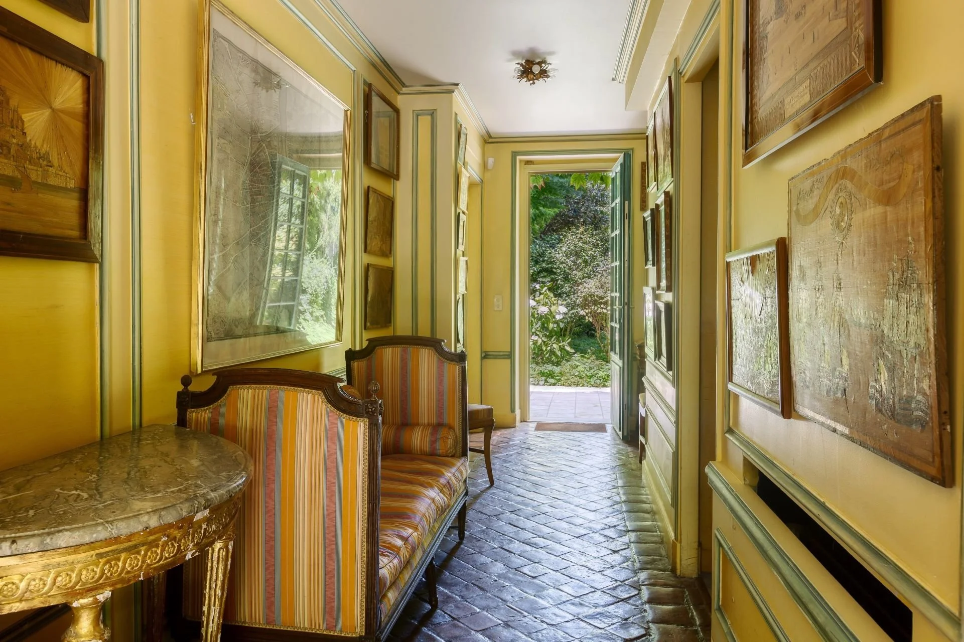 A Country House in Paris? This 18th-Century Mansion is a Hidden Gem ...