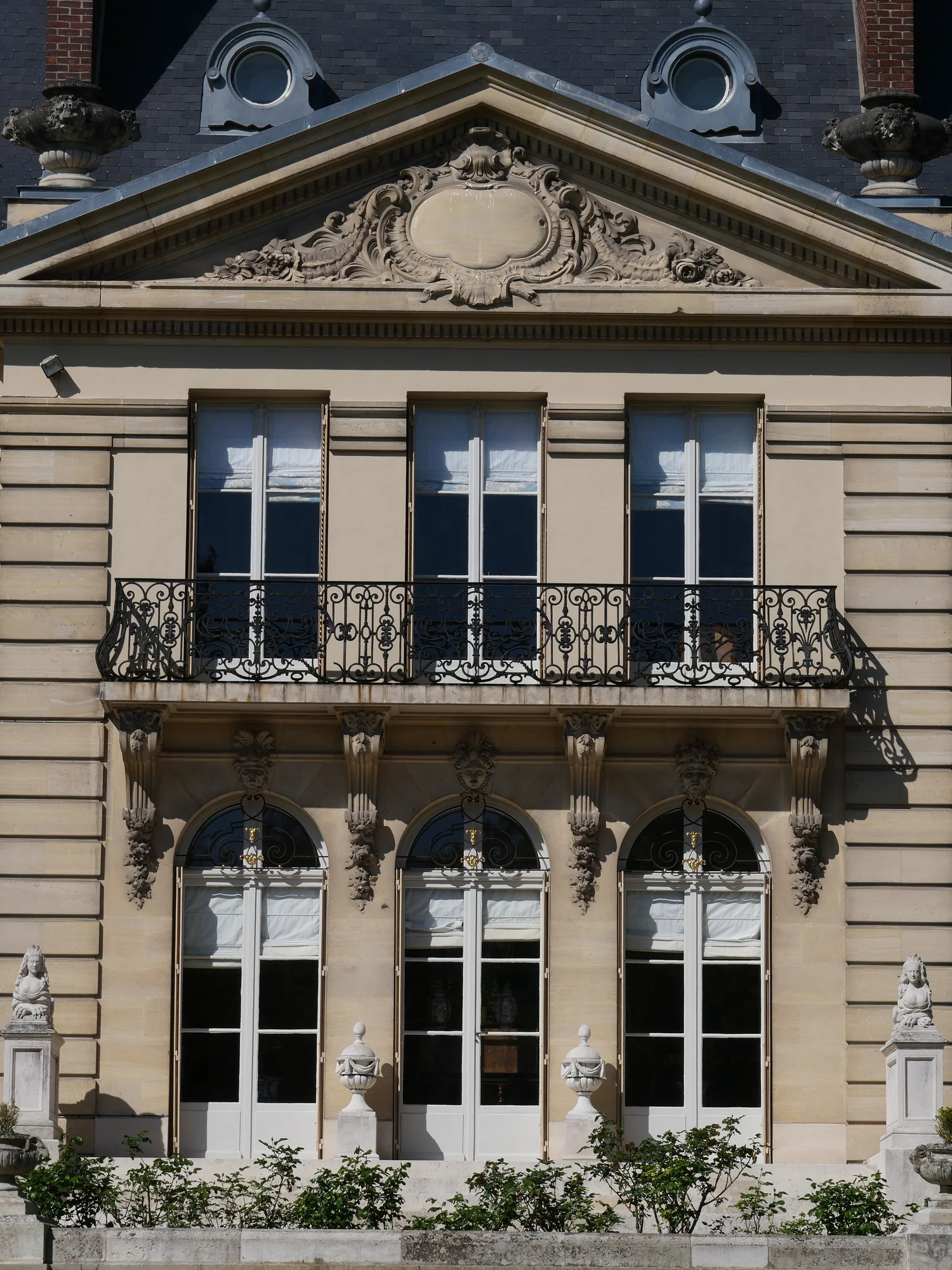 Neoclassical-Style Château Near Monet’s Gardens, 1 Hour from Paris ...