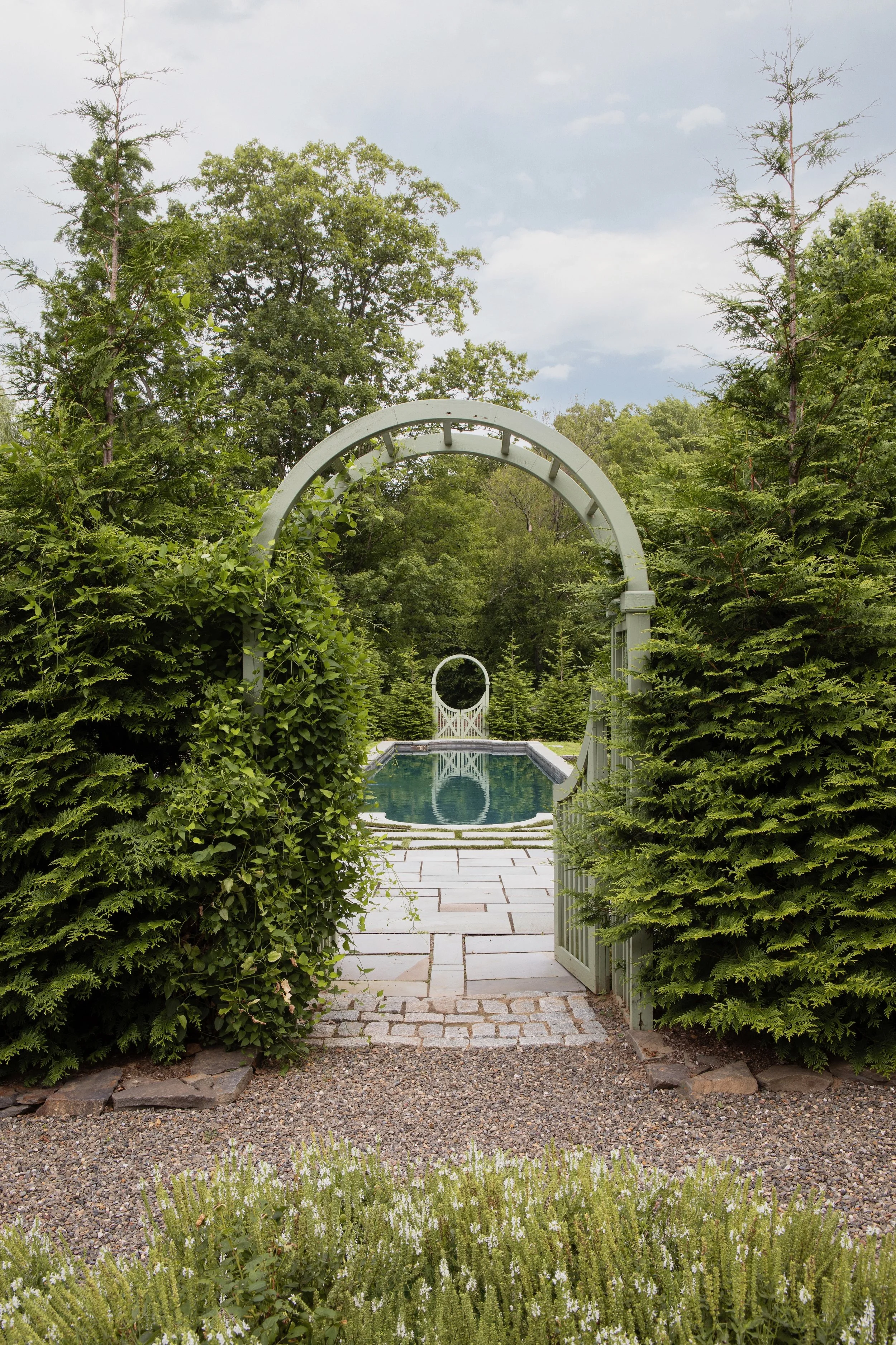 A Ship Captain’s 1840s Hudson River Homestead with Beautiful Gardens ...