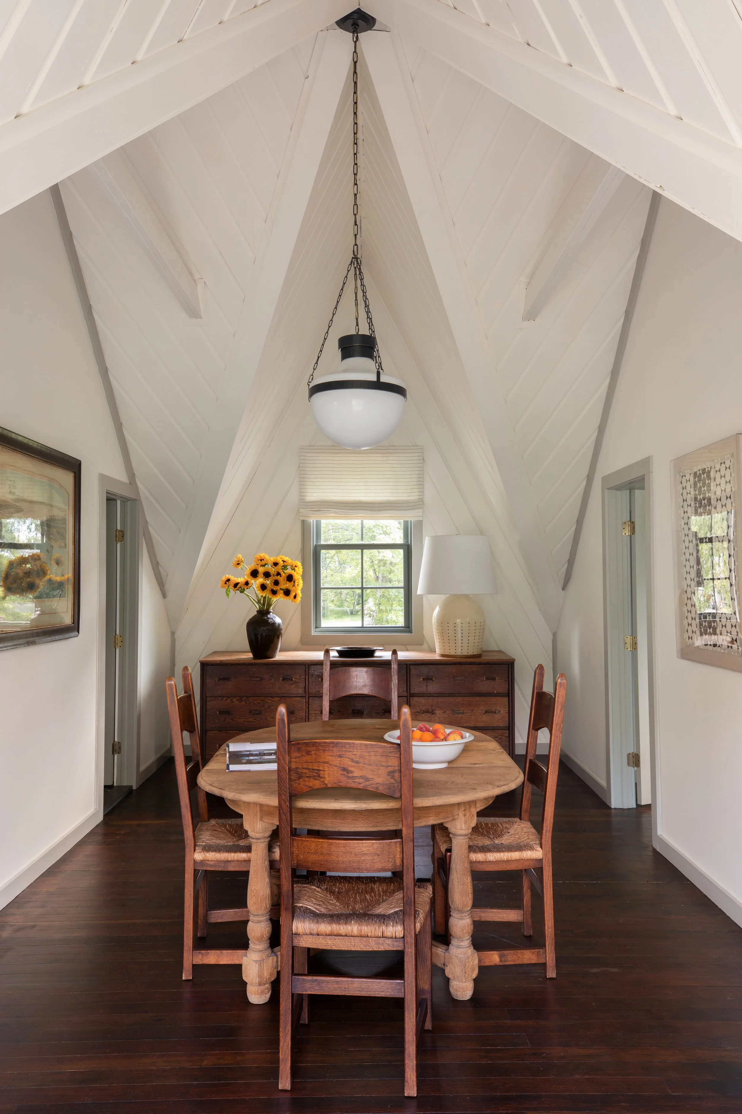 A Ship Captain’s 1840s Hudson River Homestead with Beautiful Gardens ...