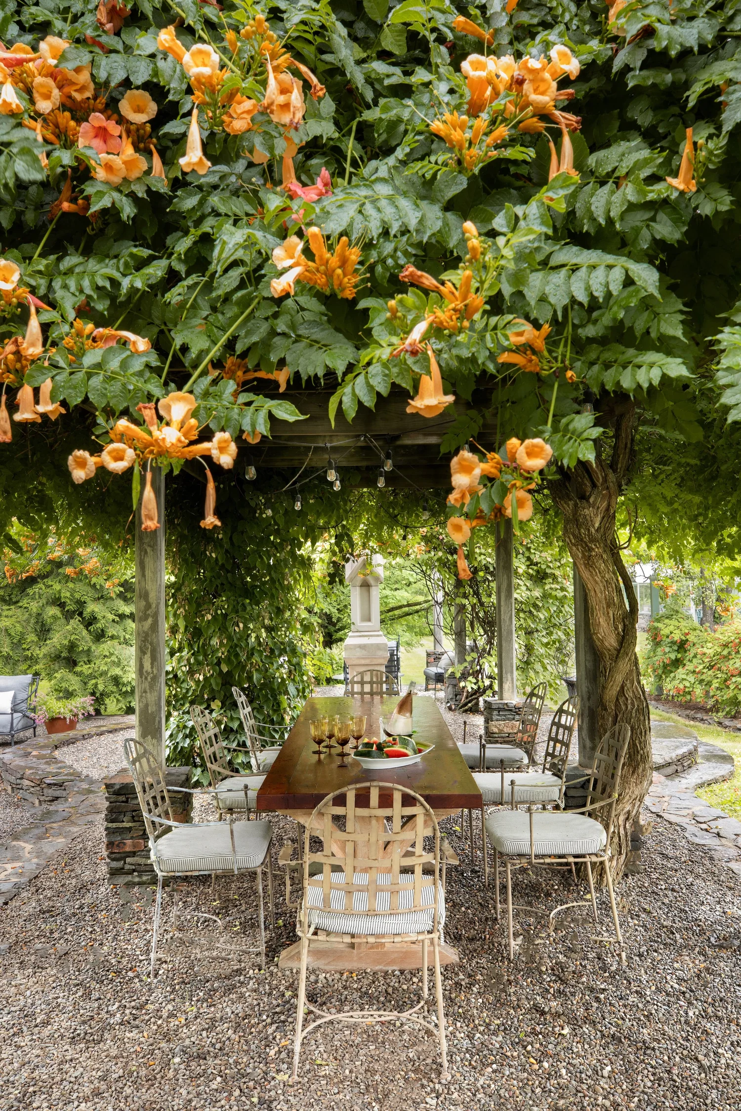 A Ship Captain’s 1840s Hudson River Homestead with Beautiful Gardens ...