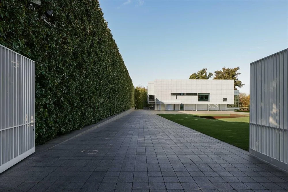 A Richard Meier–Designed Modernist Residence in Dallas — Francis York