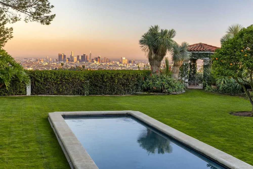 Castello del Lago: 1920s Spanish-Style Estate in the Hollywood Hills ...
