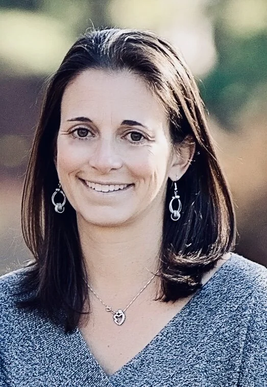 Amanda Hart's Instagram, Twitter & Facebook on IDCrawl