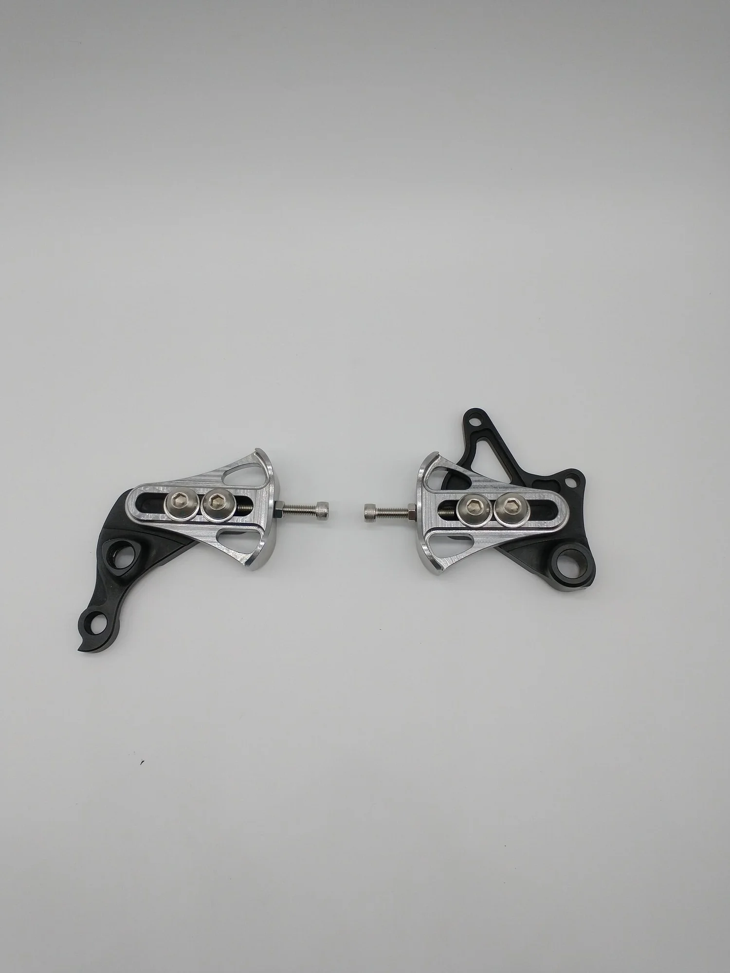 REAR DROPOUTS ADJUSTABLE-SLIDER — BICYCLE FABRICATION SUPPLY