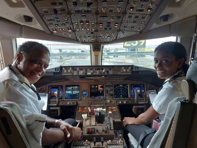 Zoey Williams, Air Canada's first Black woman pilot, follows ...