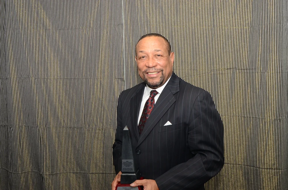 After years of waiting, Chuck Ealey is going into the U.S College ...