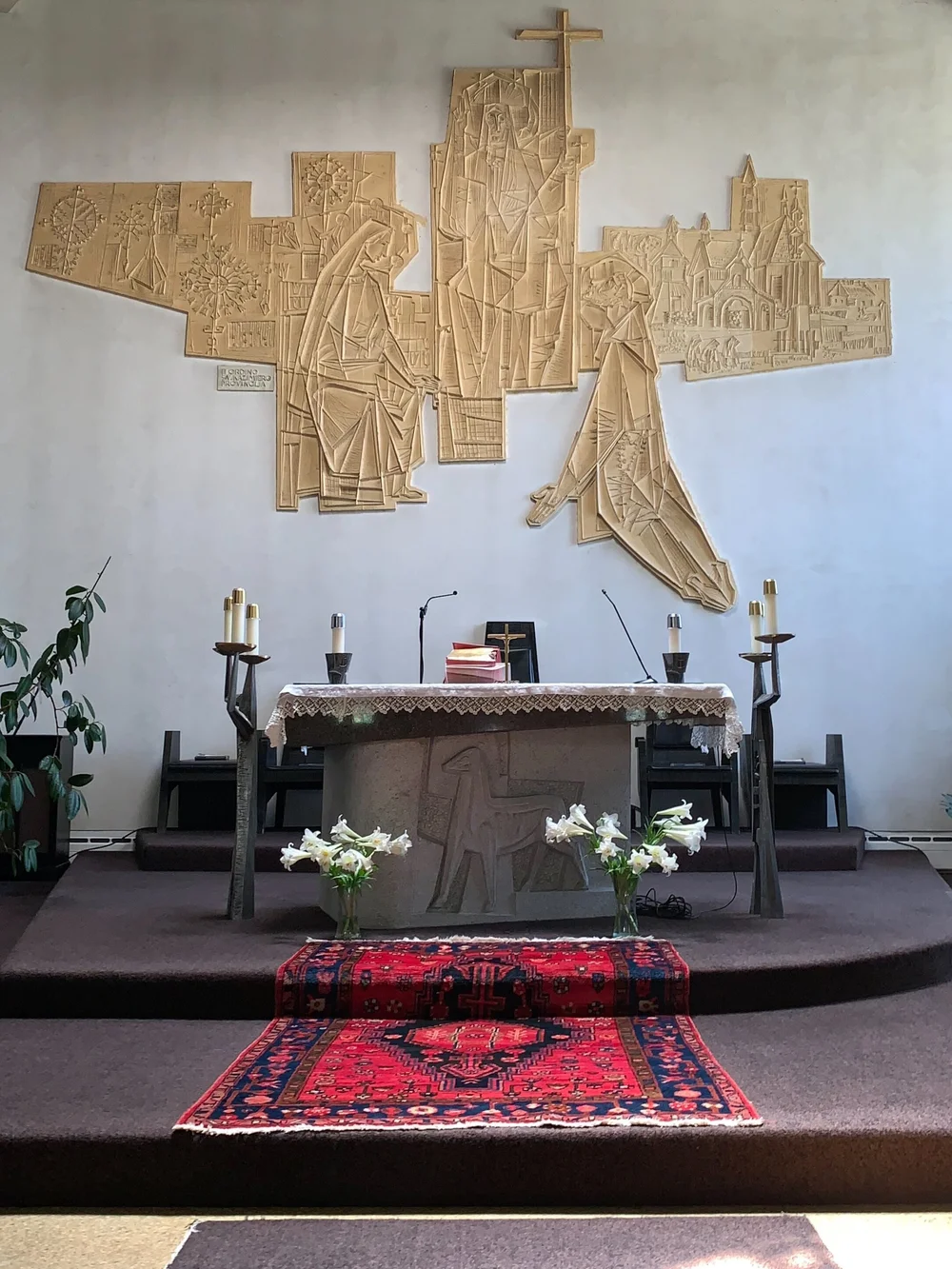 Mass Times — ST ANTHONY FRANCISCAN FRIARY