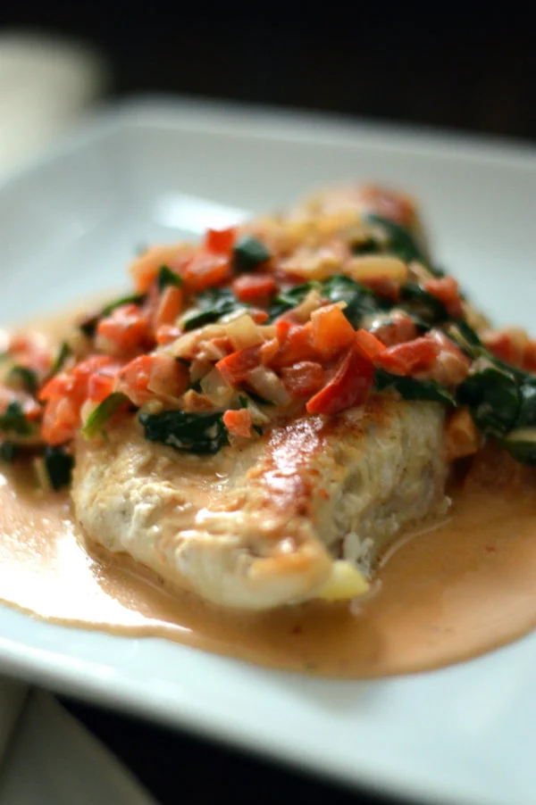 Chicken with Roasted Red Pepper Cream Sauce and Rosé — Full Glass