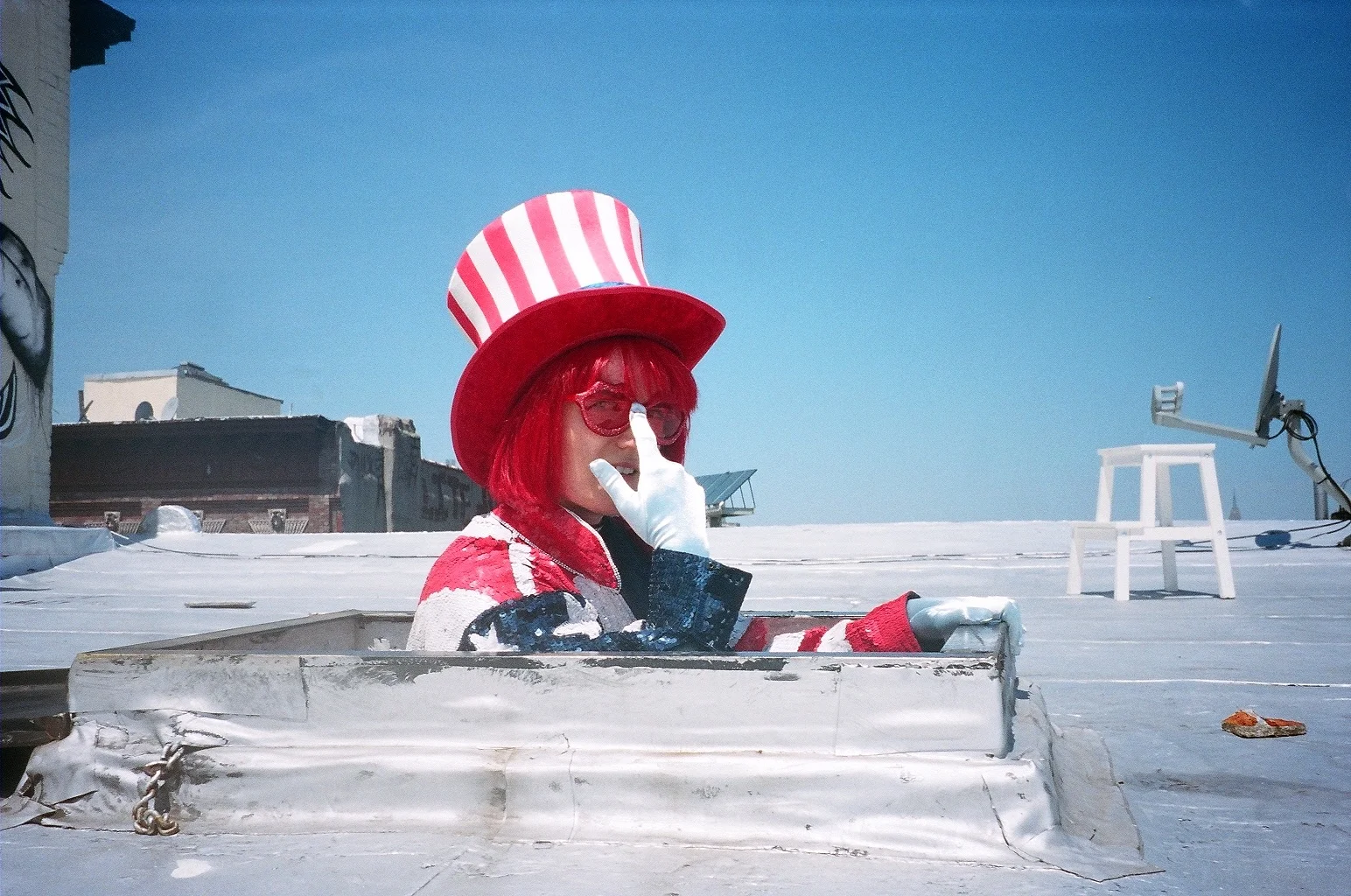 Dear America — The Scarlet Bob