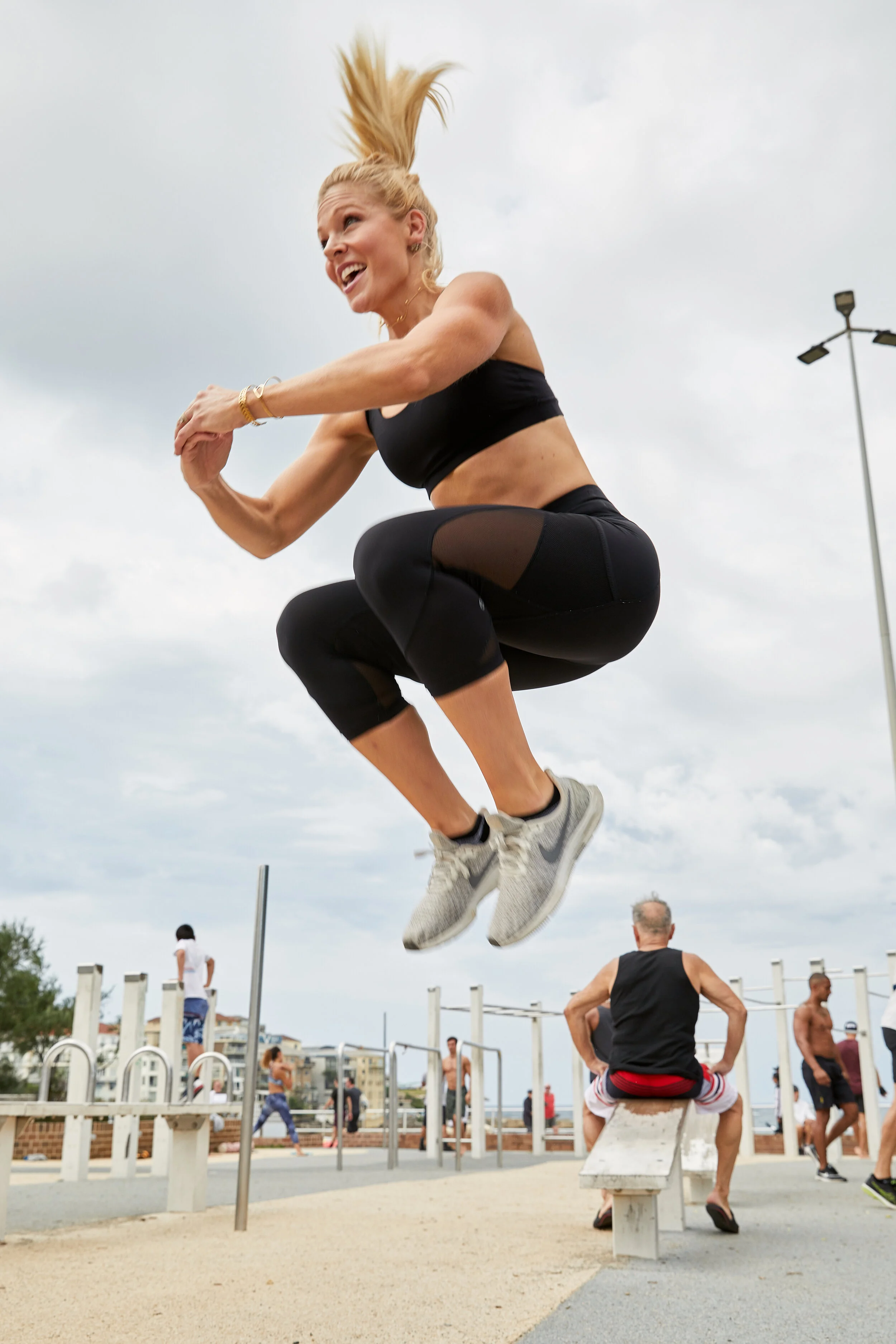 Anna Kooiman Active - App Fitness and Activewear for Moms - Anna ...