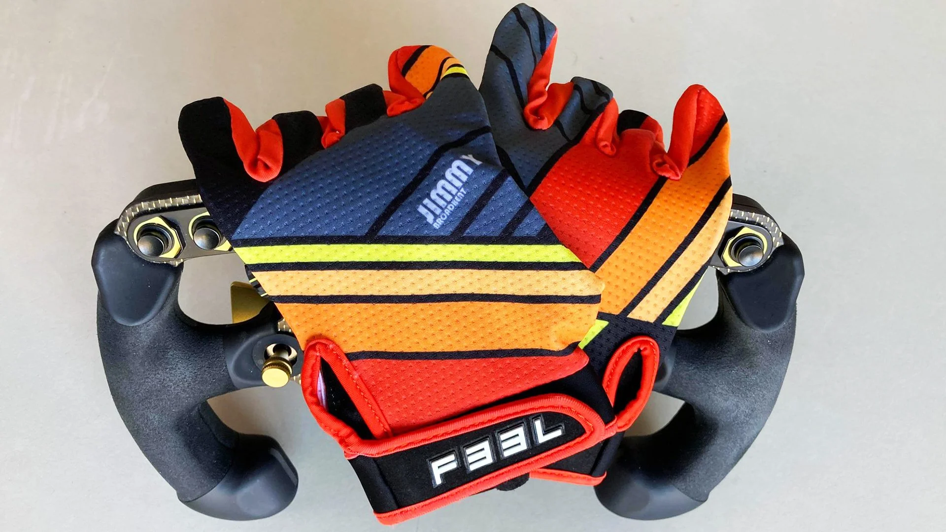 Shop — F33L IT