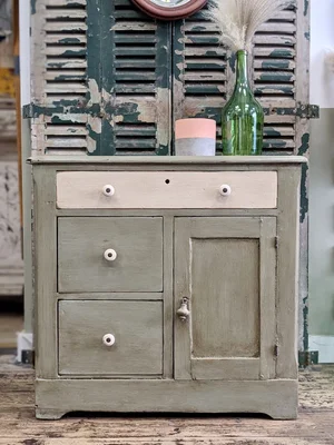 WINTER BEAR HOME — Cottagecore Interiors: Vintage Furniture That Brings ...