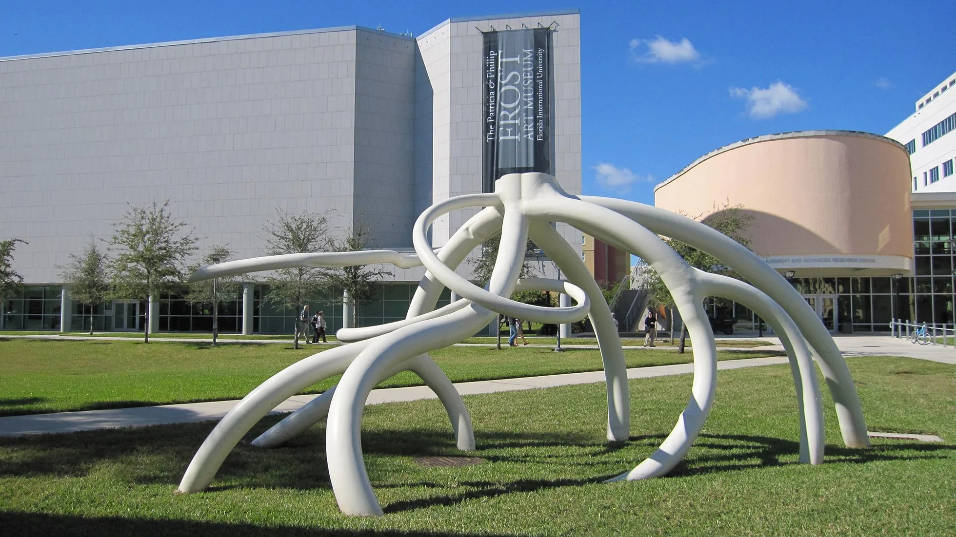 5 Museum Technology Solutions Increasing Engagement | Cuseum