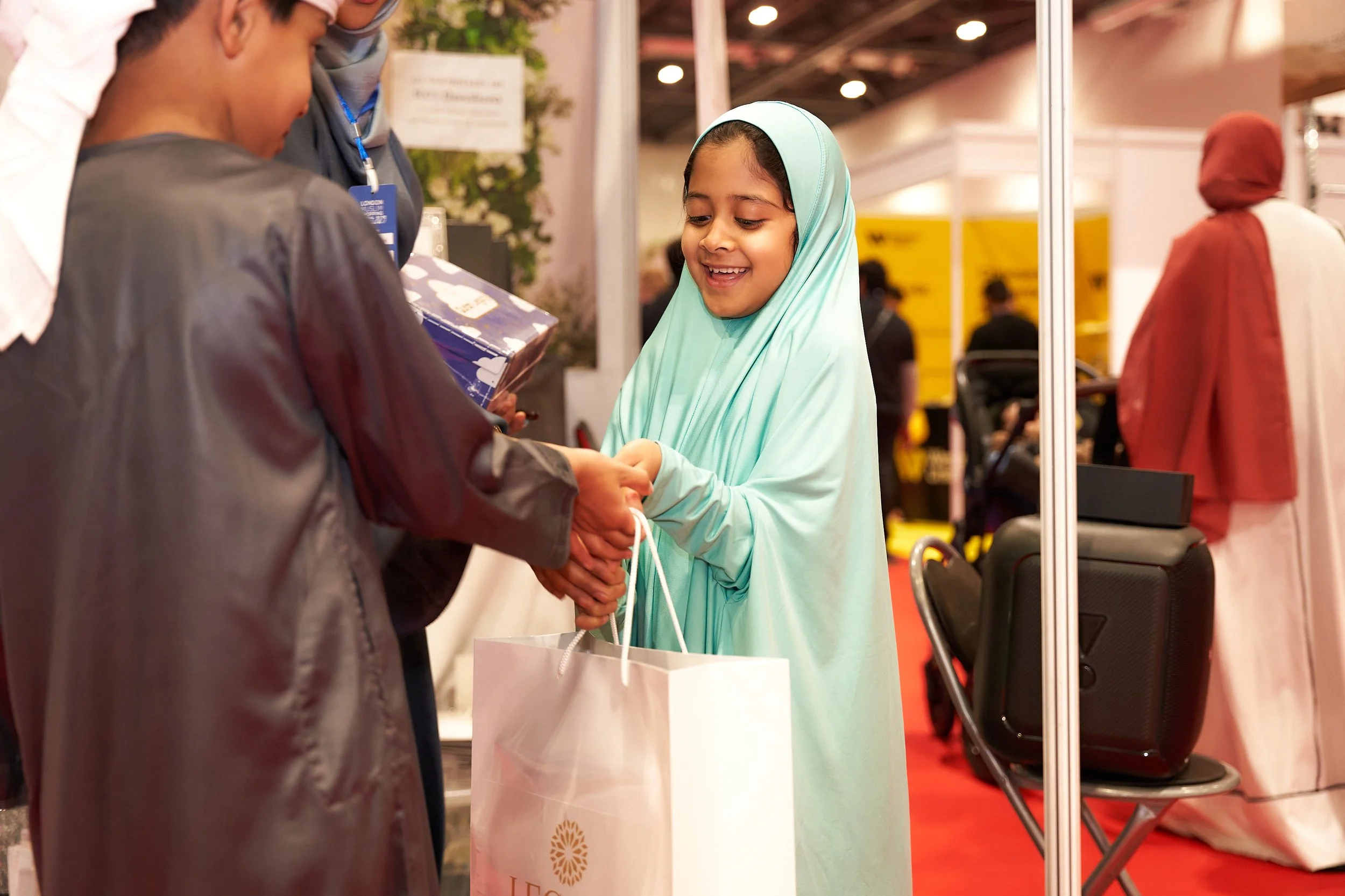 London Muslim Shopping Festival 2024 | Book Tickets Today & Save!