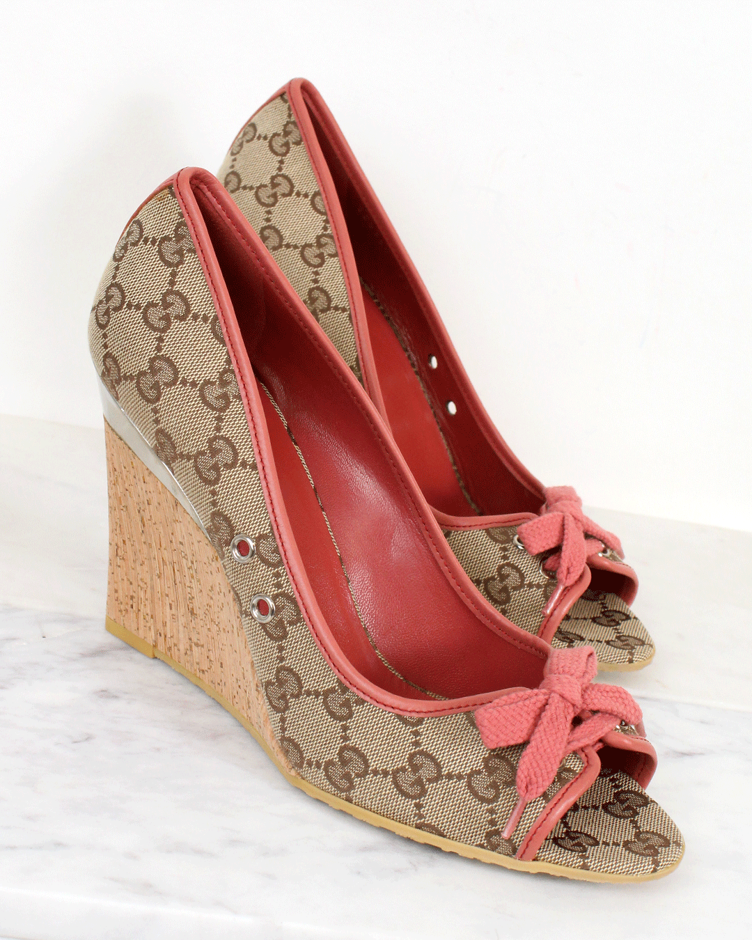 Otra Vez Couture Consignment