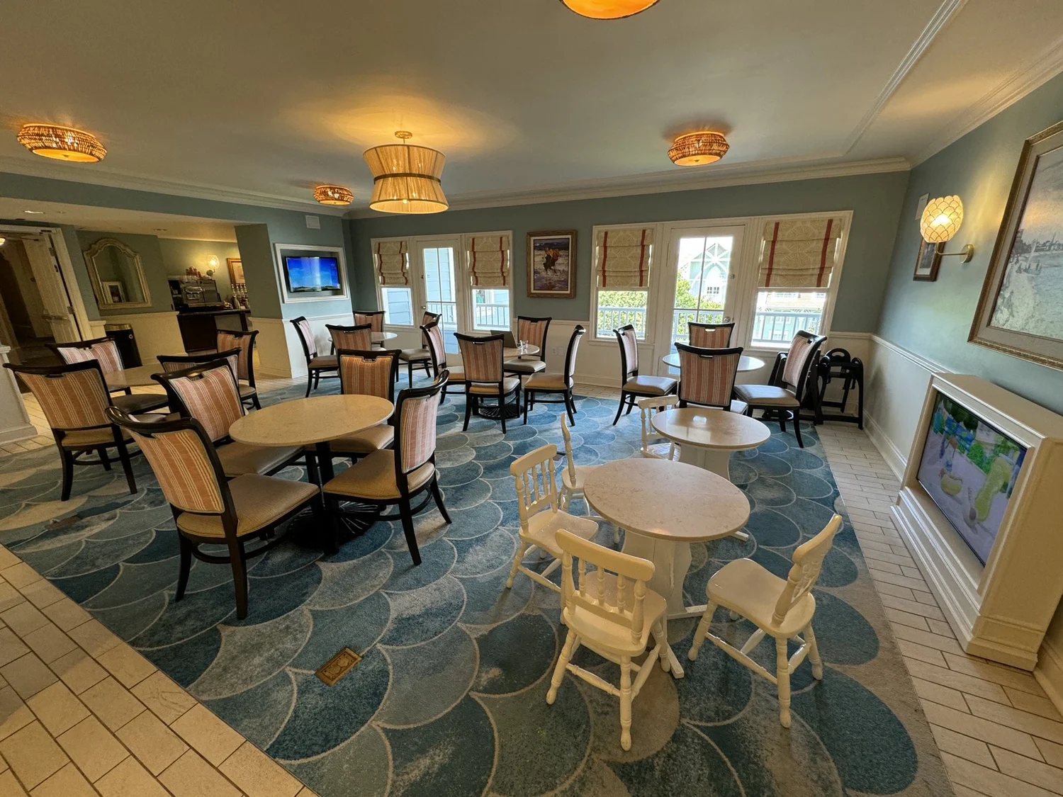 Review of Beach Club's Stone Harbor Club Lounge (Club Level)