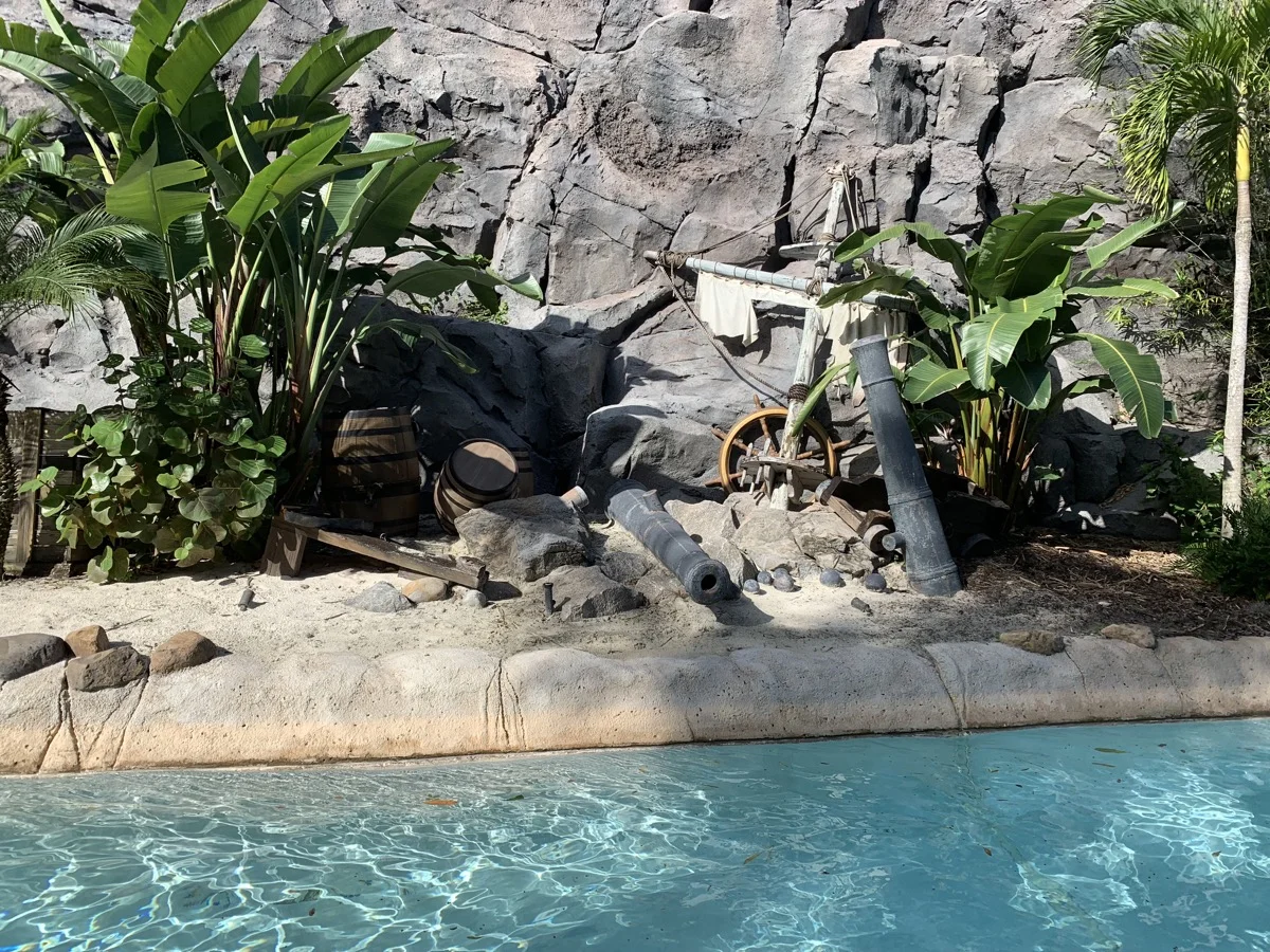 Complete Guide to Disney's Typhoon Lagoon Water Park (2020) - Mouse Hacking