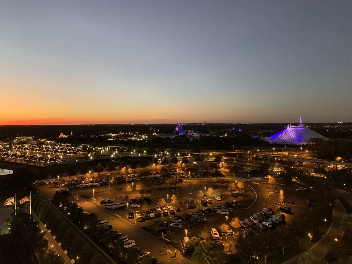 Review of Atrium Club Level at Disney's Contemporary Resort