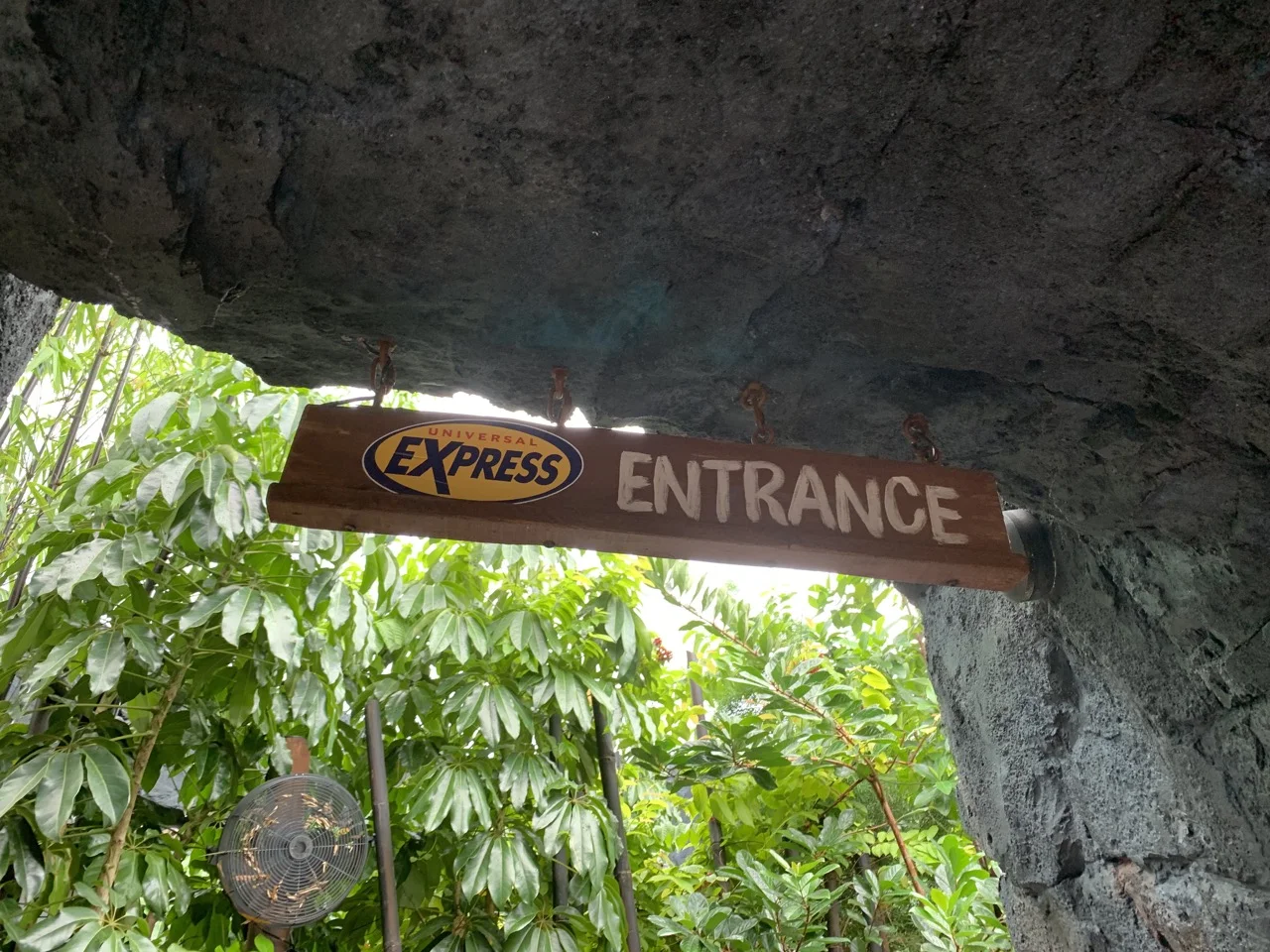 Guide to Universal Orlando Express Pass + Is It Worth It?